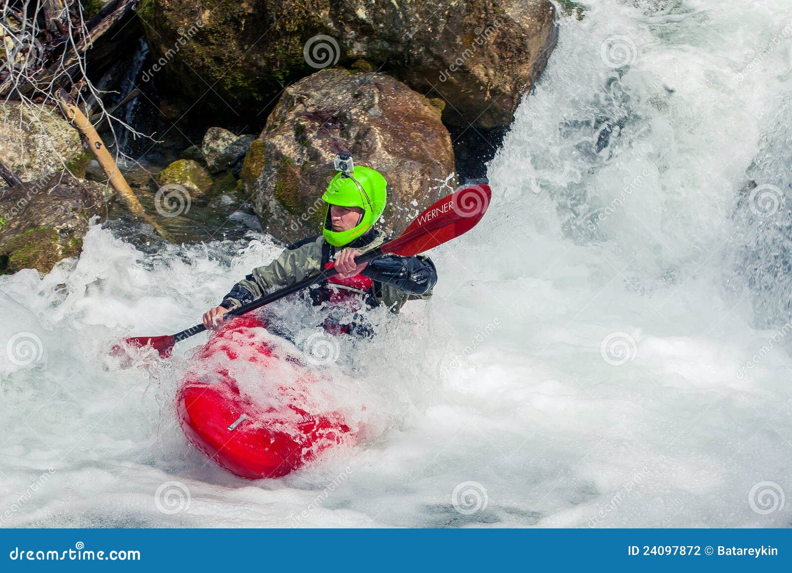 Extreme kayaking editorial photography. Image of leisure - 24097872