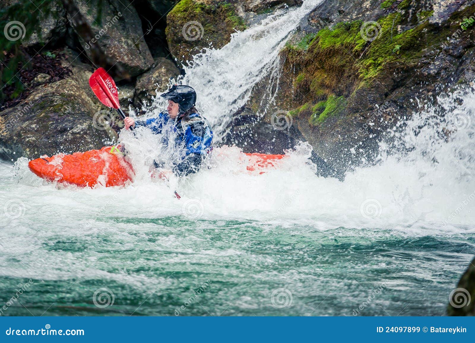 Extreme kayaking editorial stock image. Image of splash - 24097899