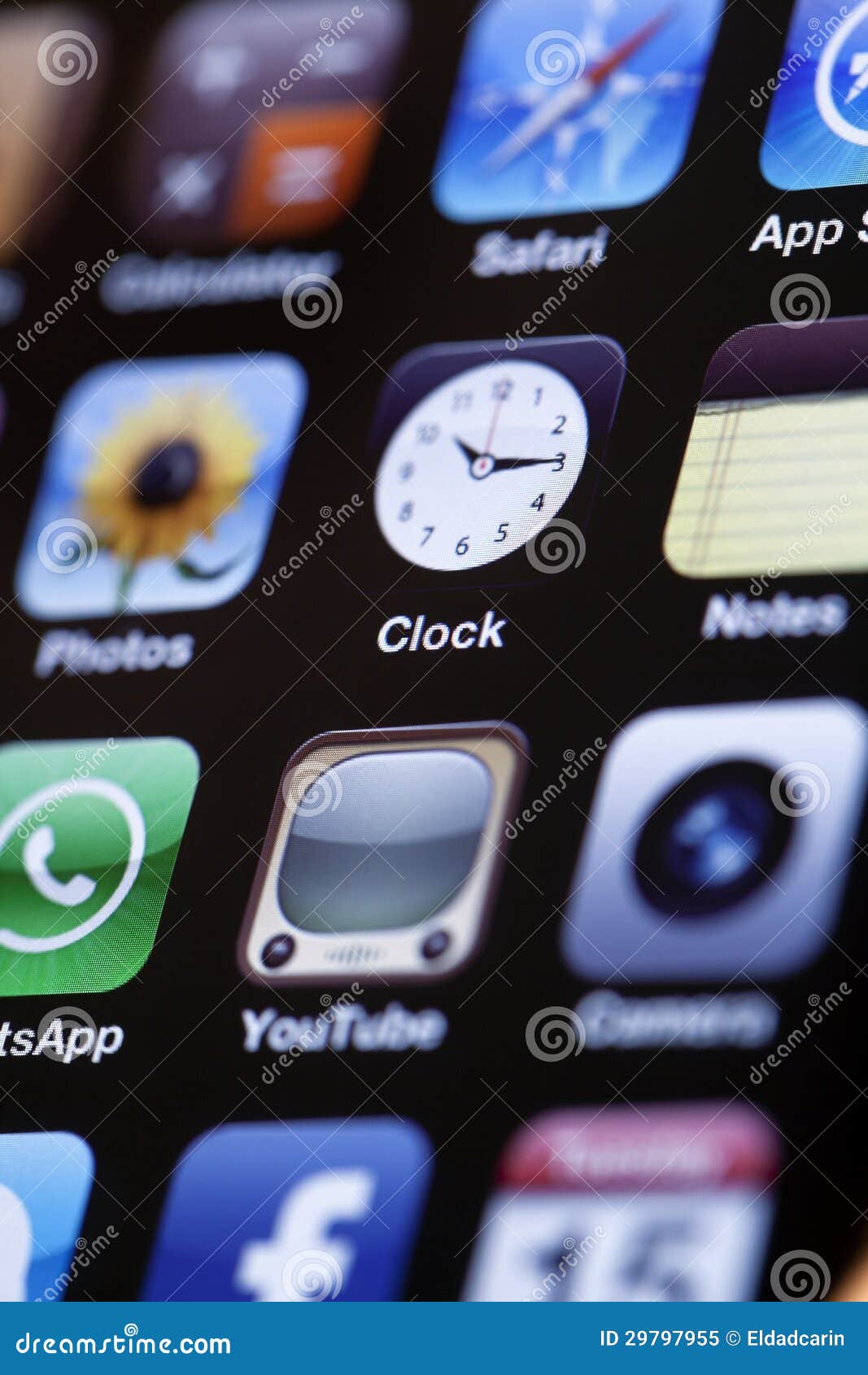 IPhone 4 - Apps Macro editorial image. Image of electronics - 29797955