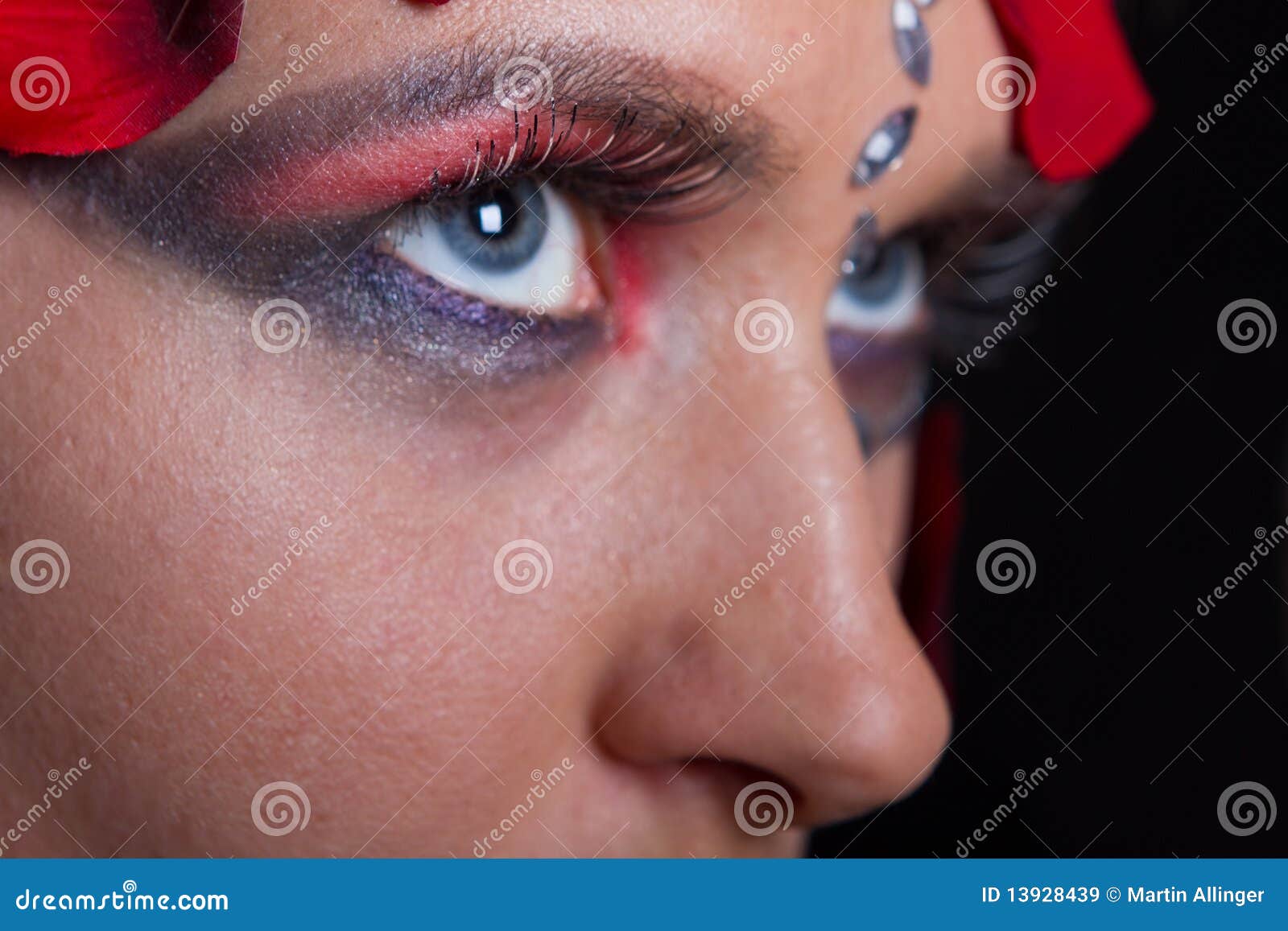 Extreme makeup beauty stock image. Image of beauty, lips - 13928439