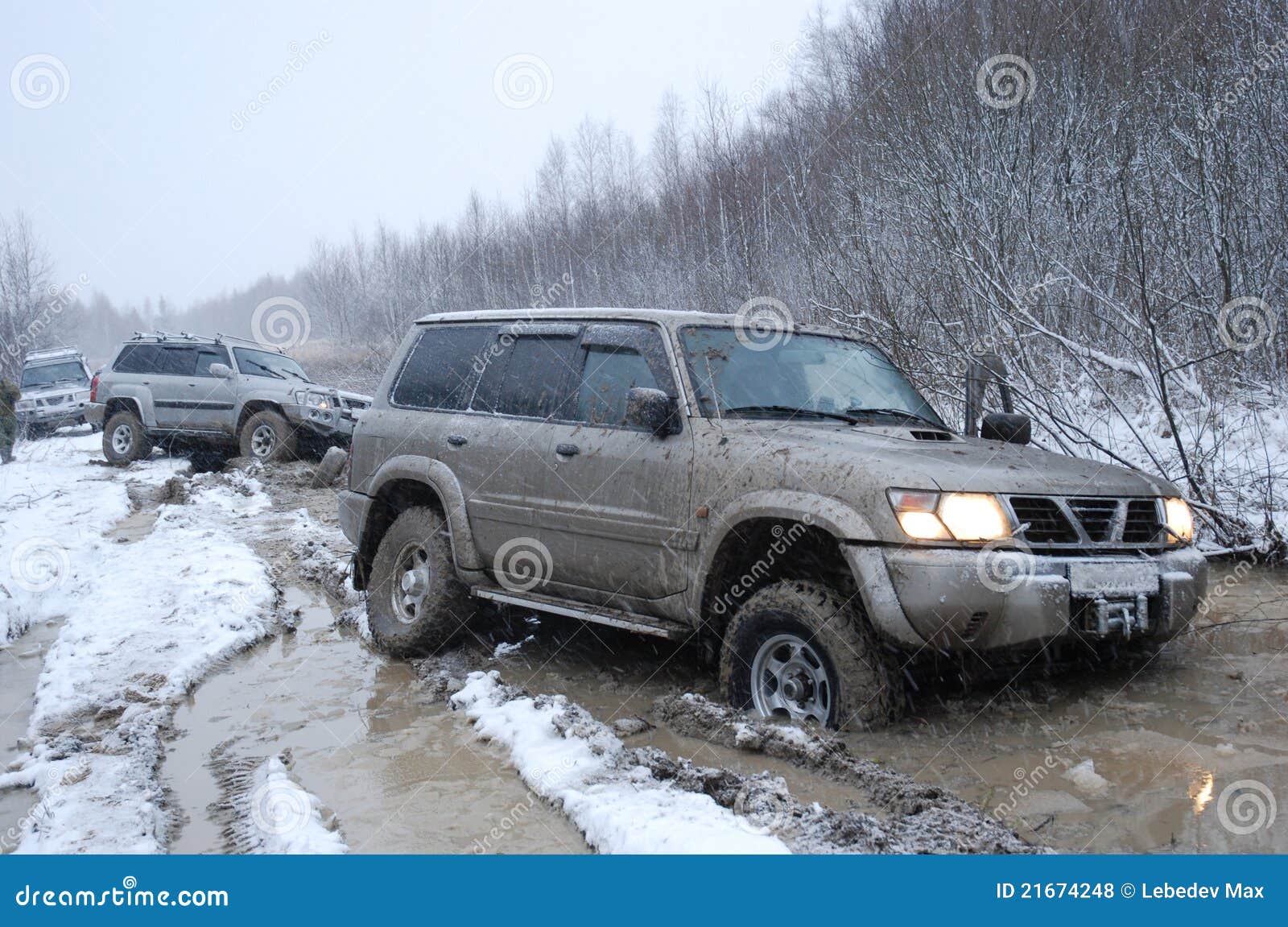 Extreme offroad car stock photo. Image of offroader, splash - 21674248