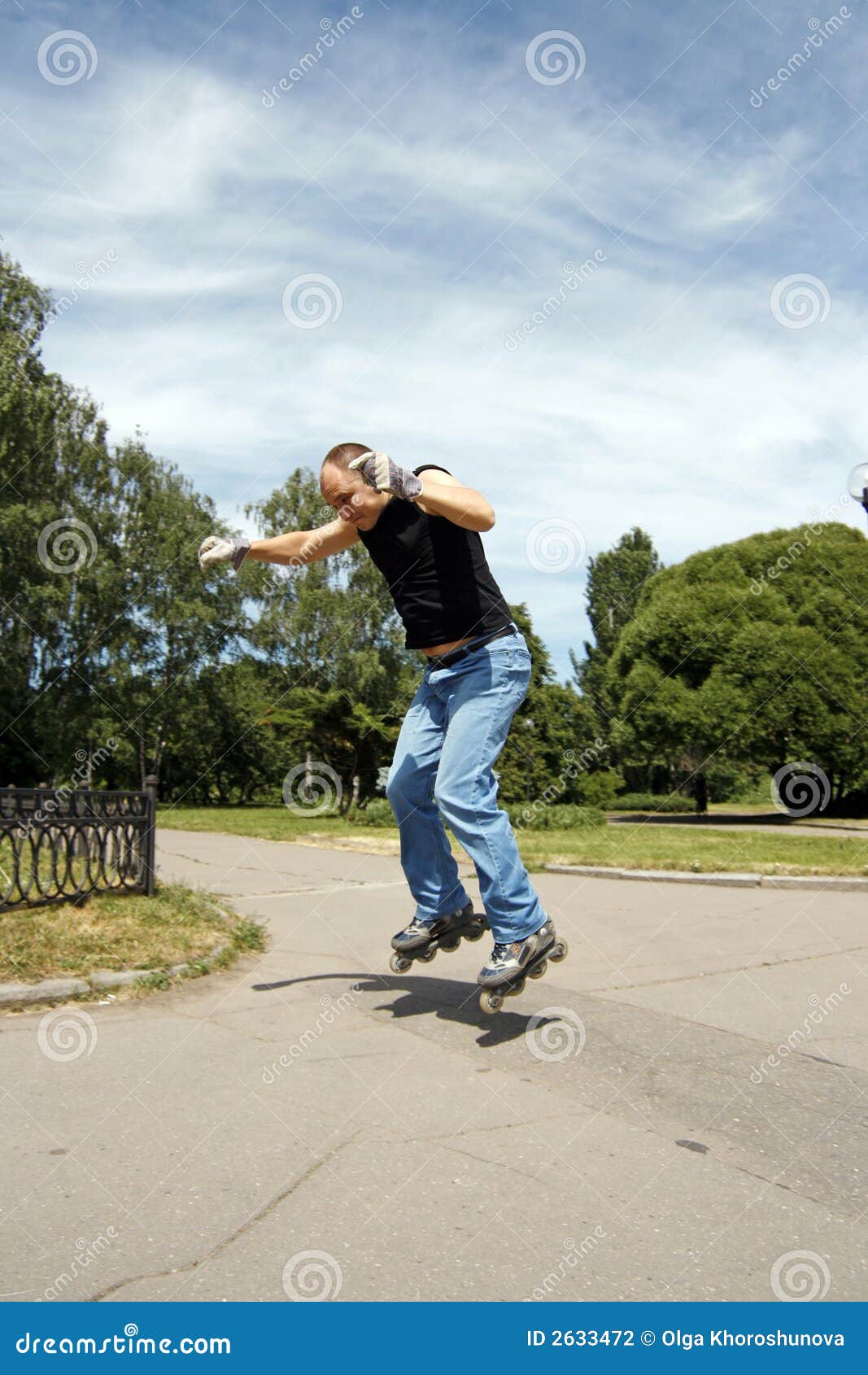 Extreme rollerblader stock photo. Image of rollerblader - 2633472