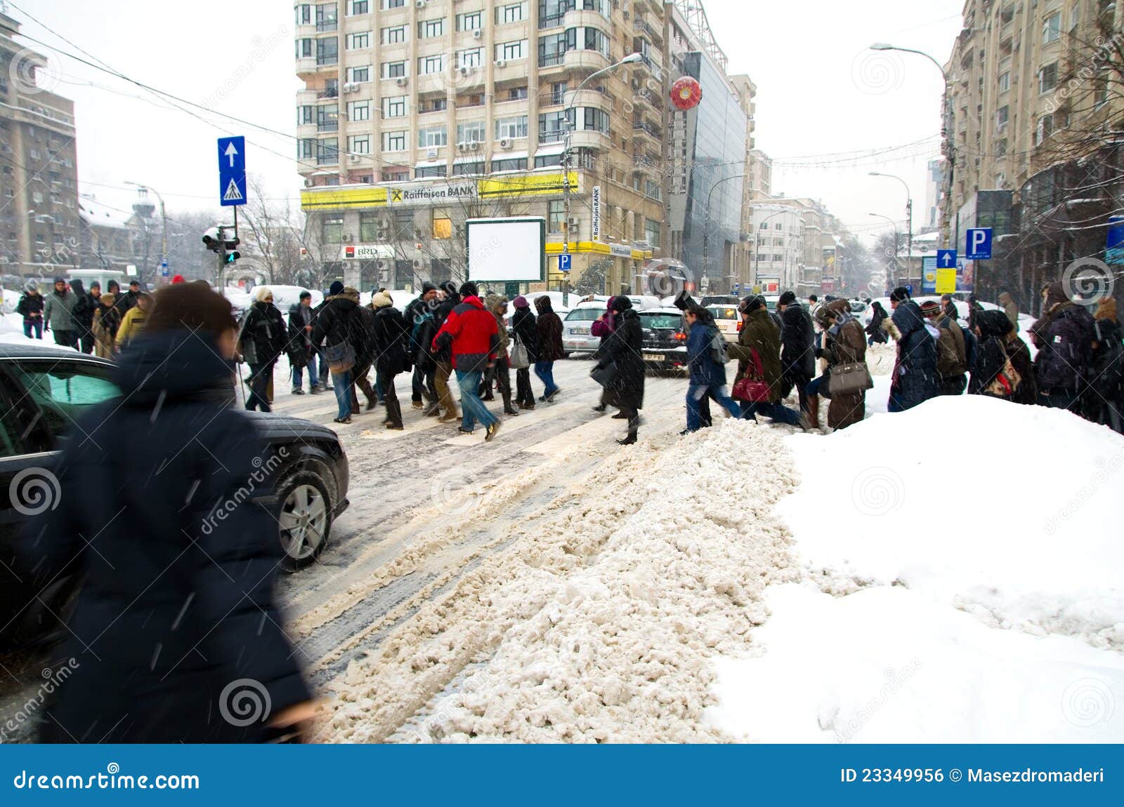 Extreme snowfall editorial photo. Image of europe, bucuresti - 23349956