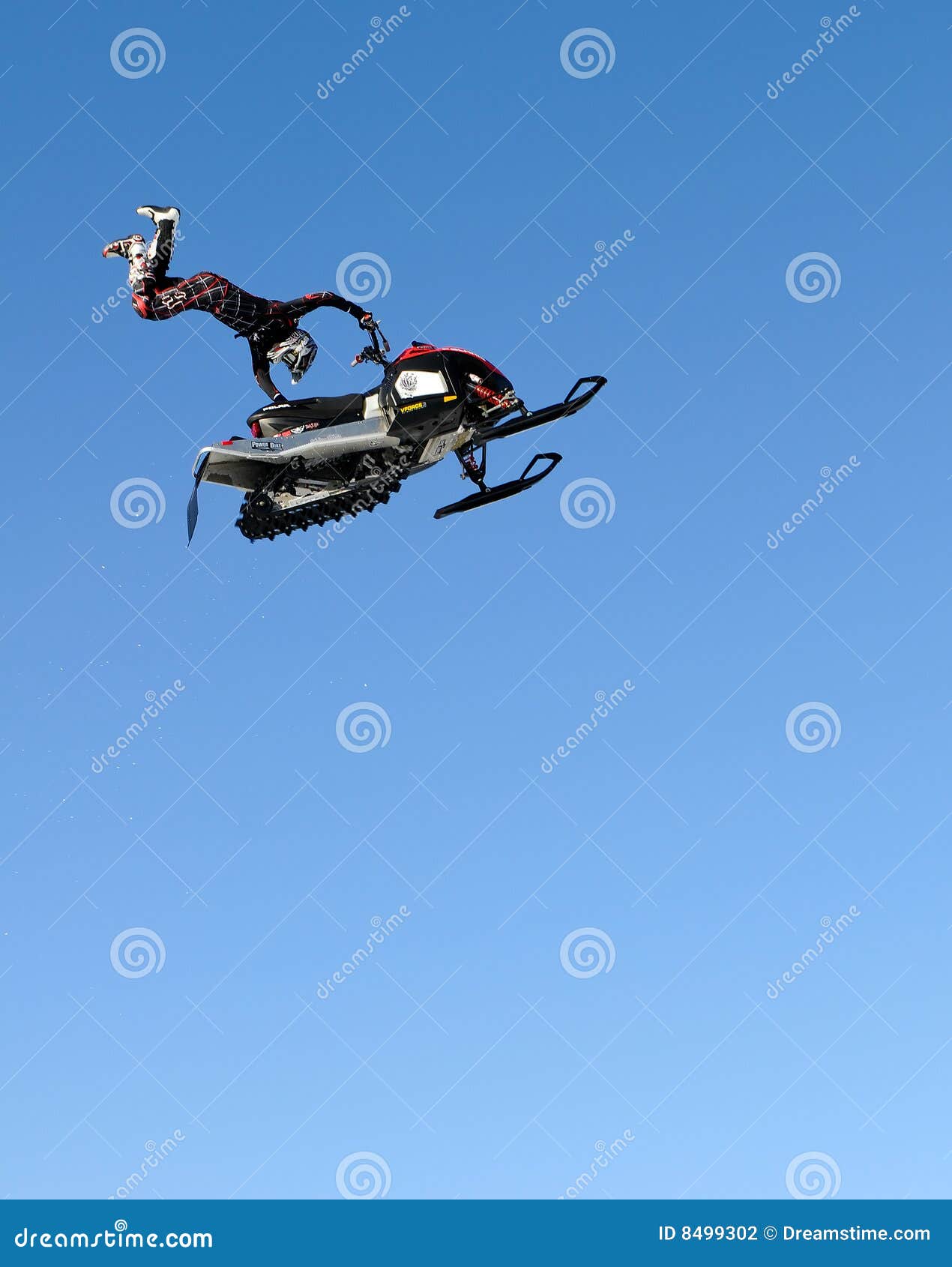 Extreme snowmobile jumping editorial photography. Image of frost - 8499302