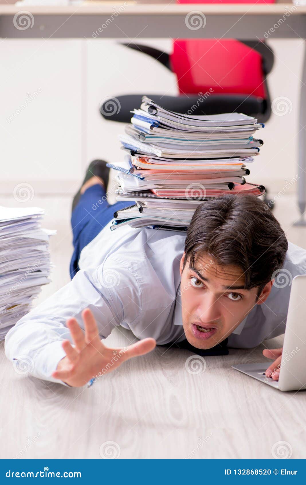 The Extremely Busy Employee Working in the Office Stock Photo - Image ...