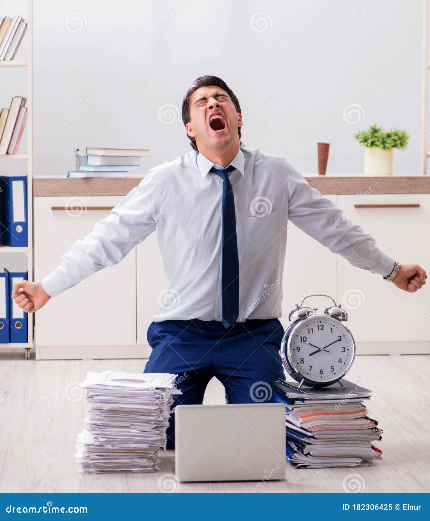 Extremely Busy Employee Working in the Office Stock Image - Image of ...
