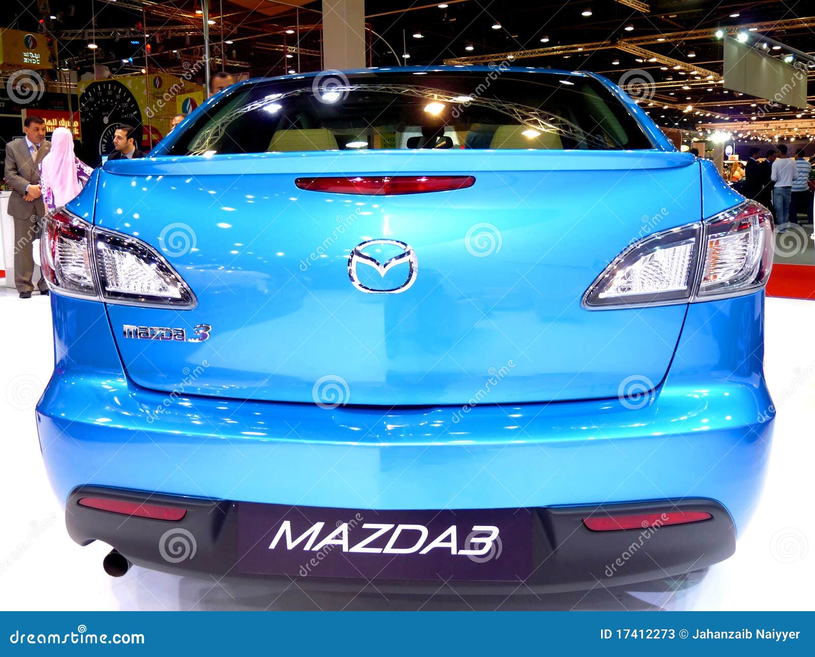 Extremo trasero de Mazda 3 foto de archivo editorial. Imagen de ...