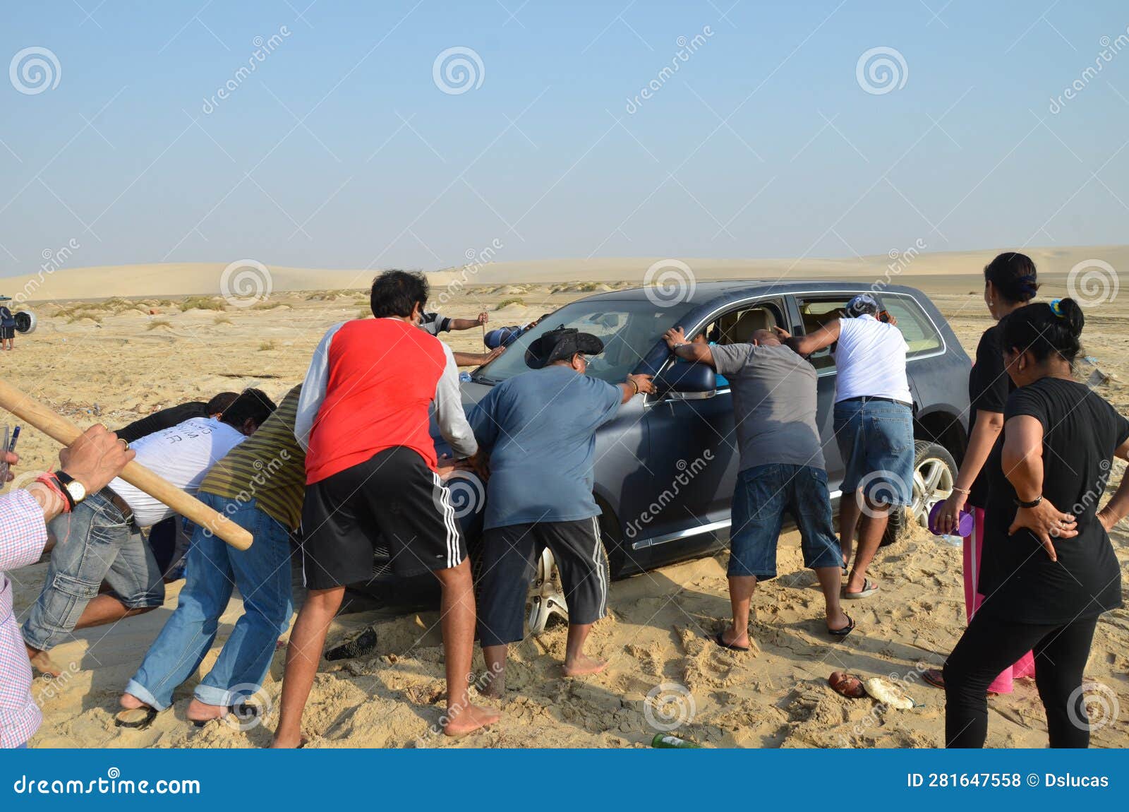 Extricating Vehicle Stuck in the Sand Editorial Stock Photo - Image of ...