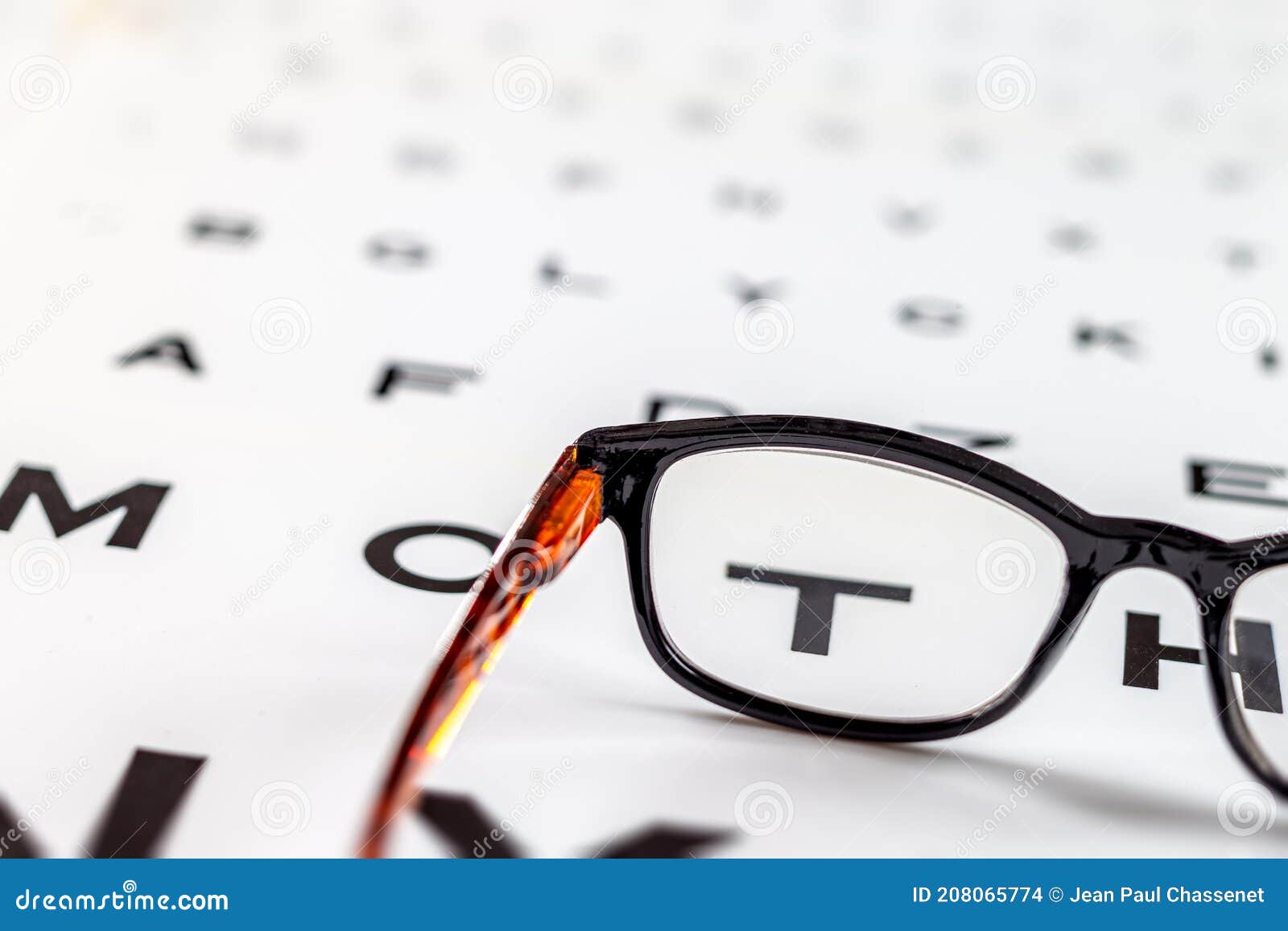 Eye Chart on Tablet and the Glass with E Standard Logarithm Eyesight ...