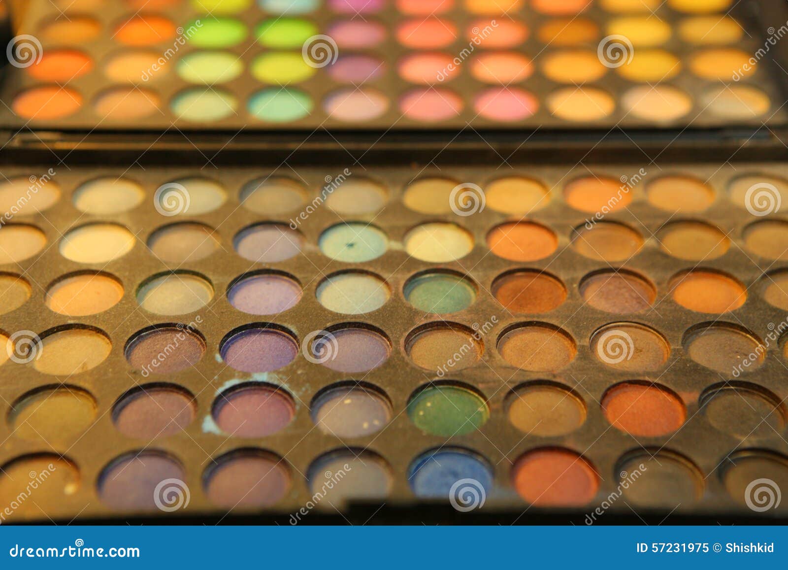 Eye shadow make-up palette stock image. Image of estetic - 57231975
