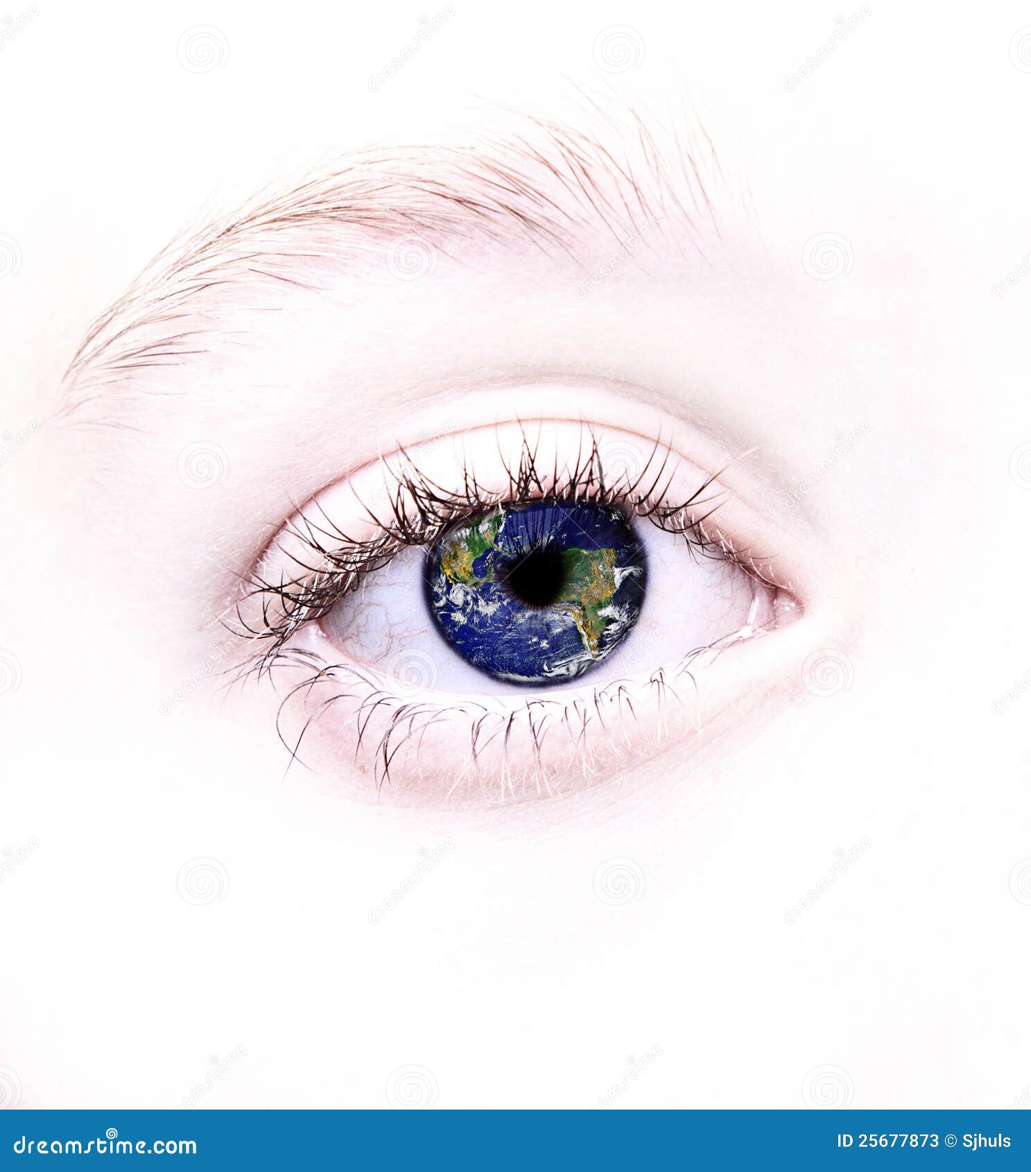 Eye with World Reflected in it Stock Image - Image of look, eyeball ...