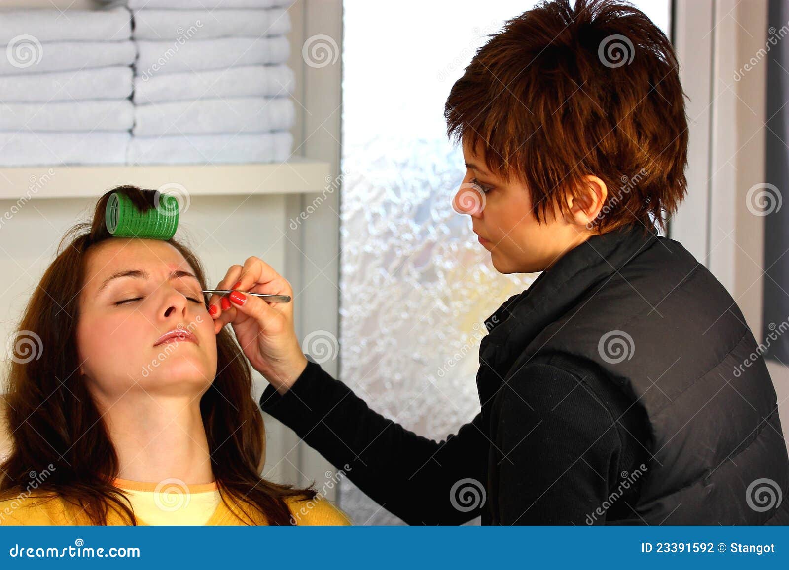 Eyebrow Plucking at a Beauty Salon Stock Photo - Image of femininity ...
