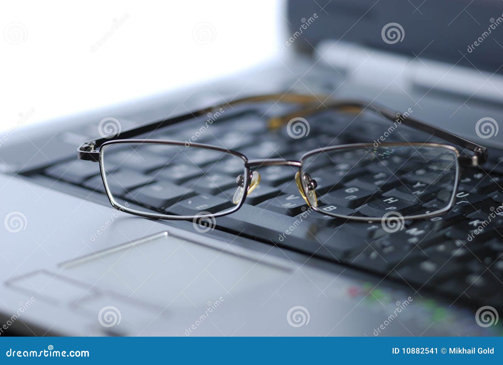 Eyeglasses on Laptop Keyboard Stock Image - Image of eyesight, resting ...