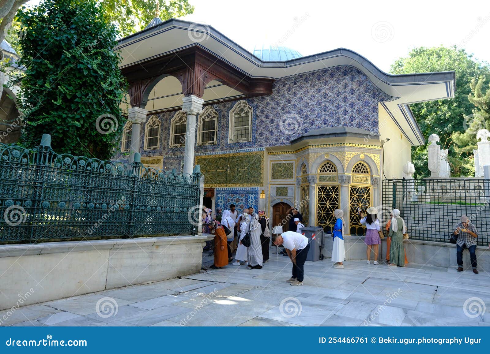 Eyup Sultan Mosque, Istanbul, Turkey Editorial Photo - Image of turkey ... Eyup Sultan Mosque, Istanbul, Turkey Editorial Photo - Image of turkey ...