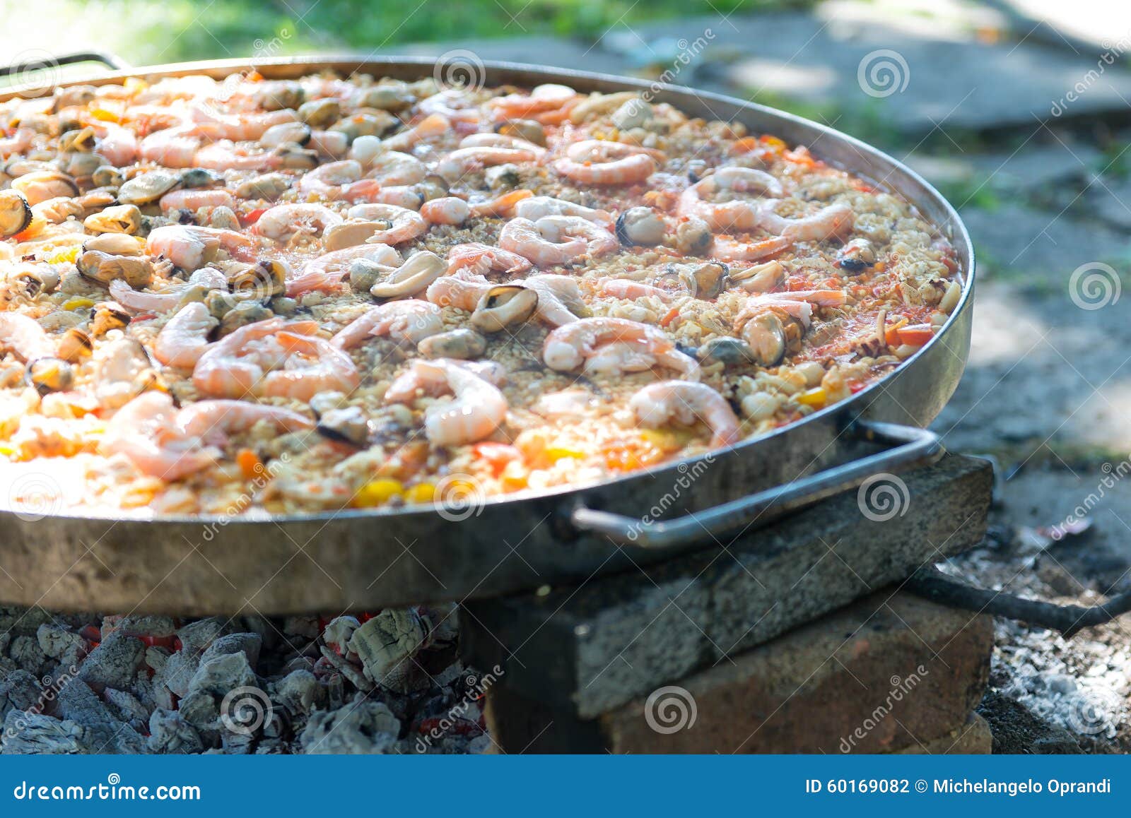 103 Paella I Stor Panna Foton - Gratis och royaltyfria stockfoton från ...