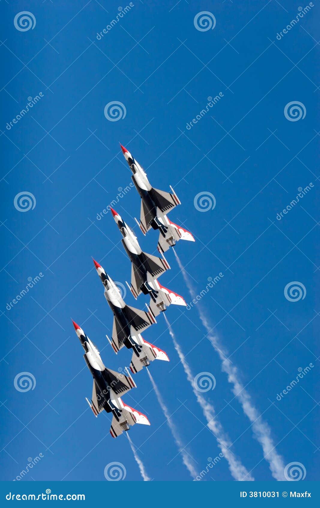 F-16 Thunderbird Fighter Jets Stock Image - Image of smoke, american ...