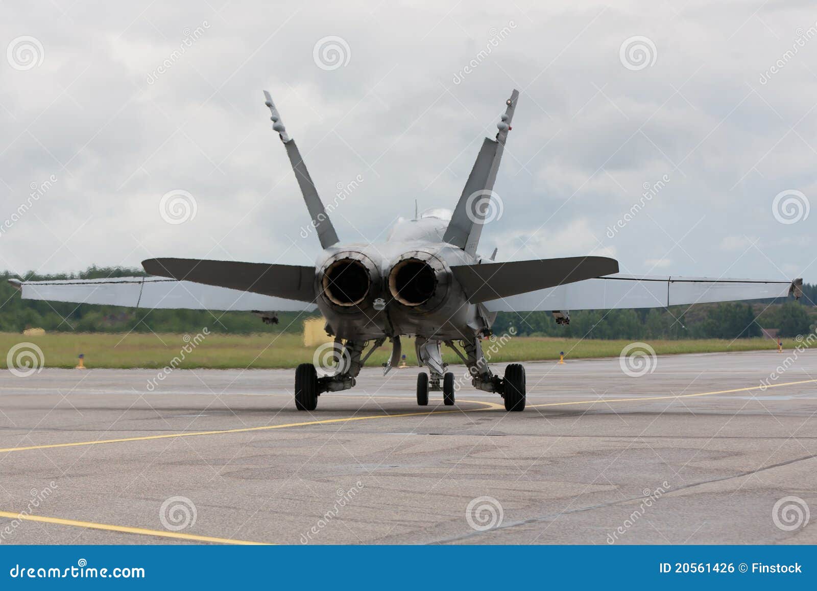 F/a-18 Taxiing for Take Off Stock Photo - Image of military, hornet ...