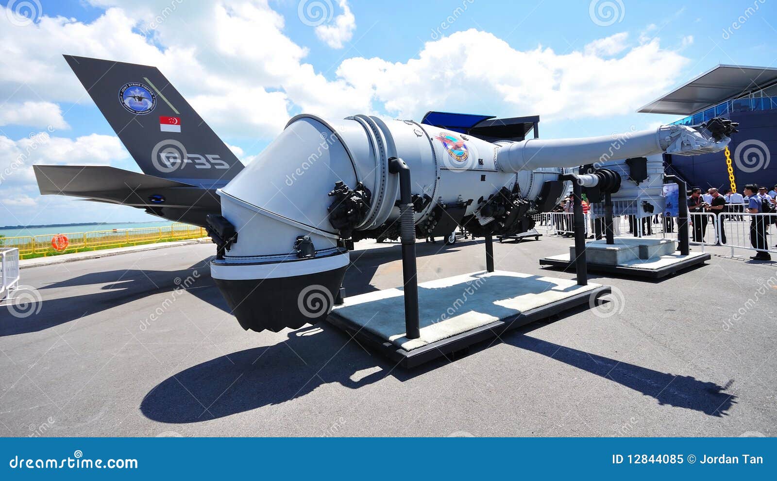 F-35 Joint Strike Fighter editorial image. Image of aircraft - 12844085