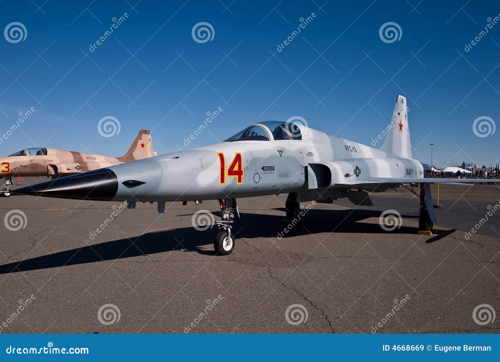 F-5 Aggressor stock image. Image of show, aviation, military - 4668669