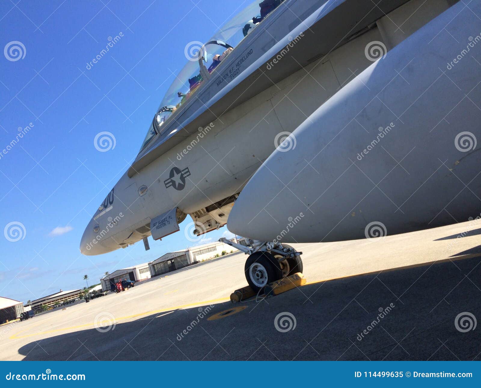 F/a-18 editorial image. Image of navy, hangar, corp - 114499635