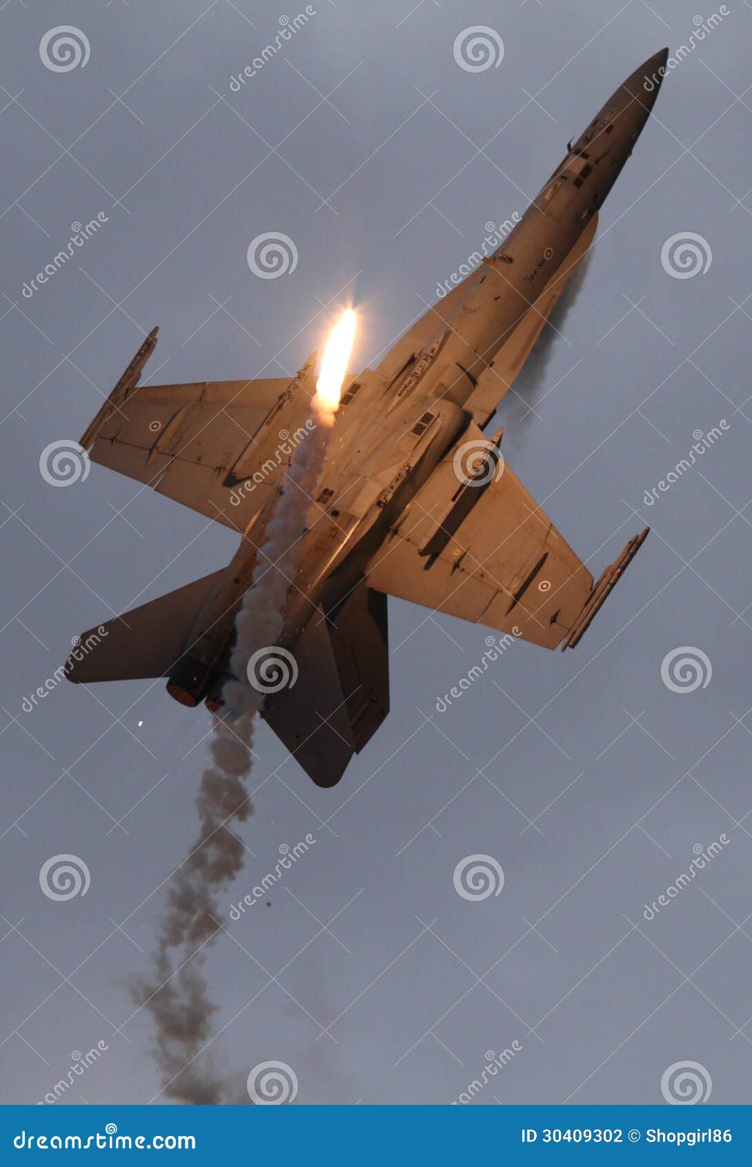 F-18 with flares editorial photography. Image of hornet - 30409302
