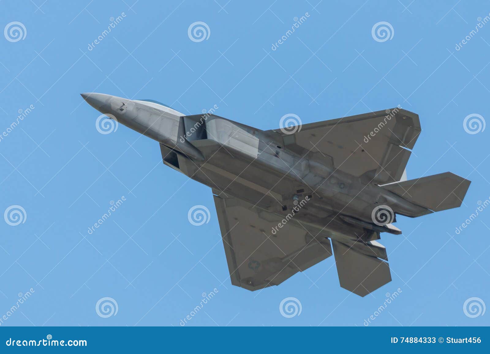 Â F-35 Lightning 2 Underside Fly Past Editorial Stock Photo - Image of ...