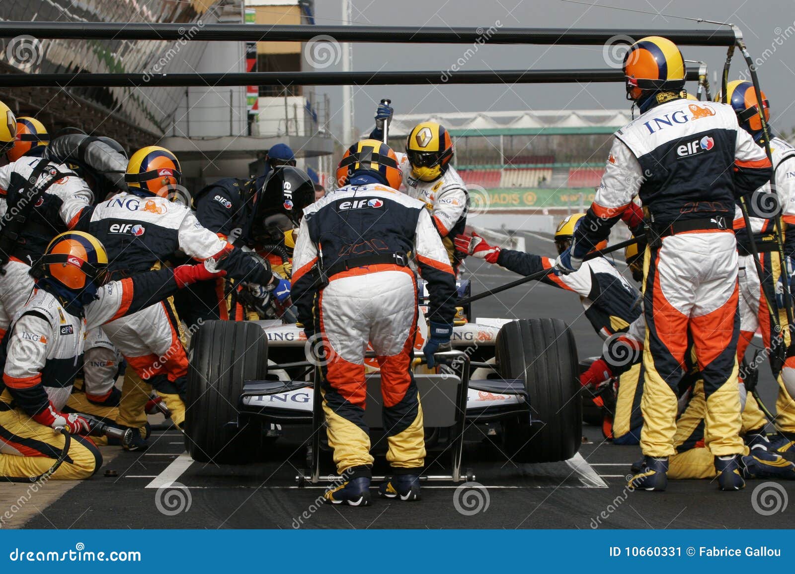 F1 2008 - Nelson Piquet Renault Editorial Photo - Image of test, piquet ...