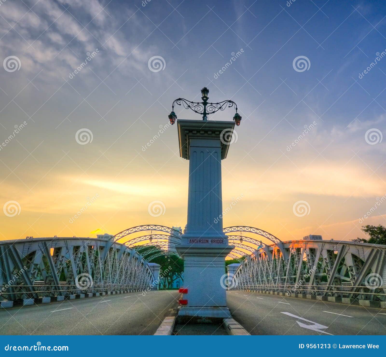 F1 Street Circuit in Singapore Stock Image - Image of golden, asphalt ...