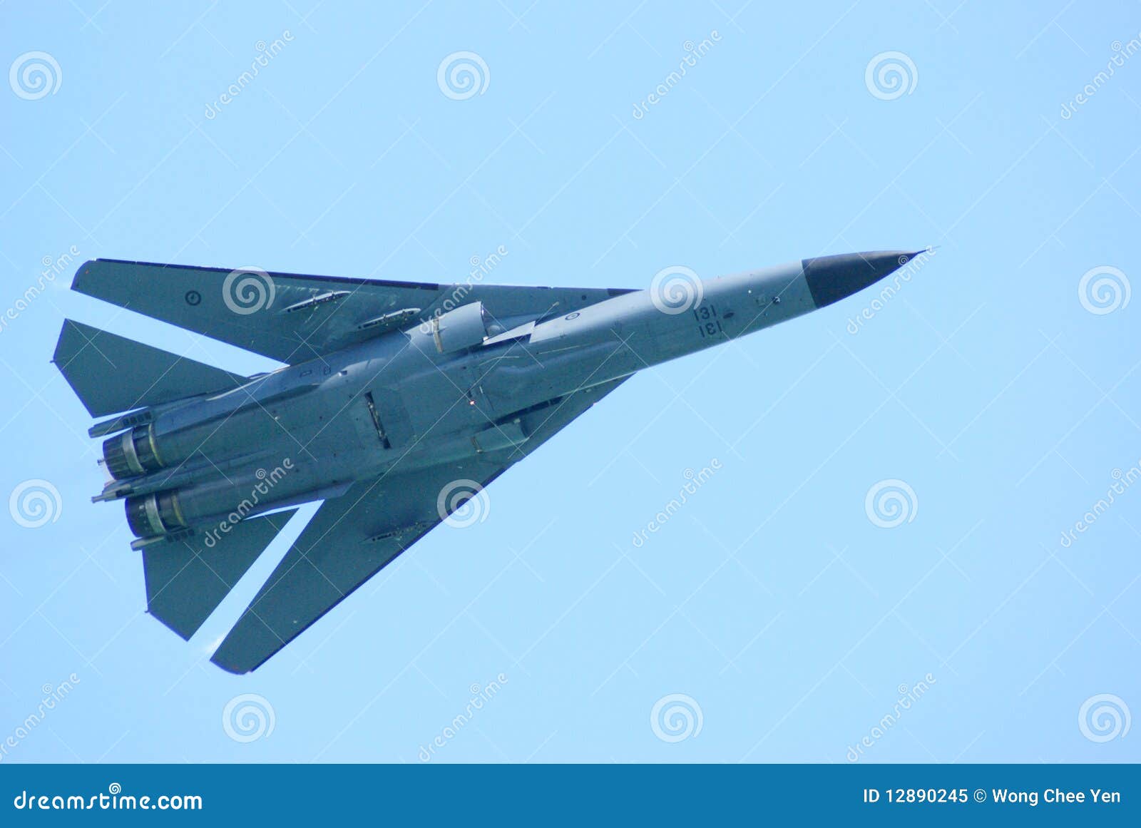F111 Plane at Singapore Airshow Editorial Image - Image of royal, raaf ...
