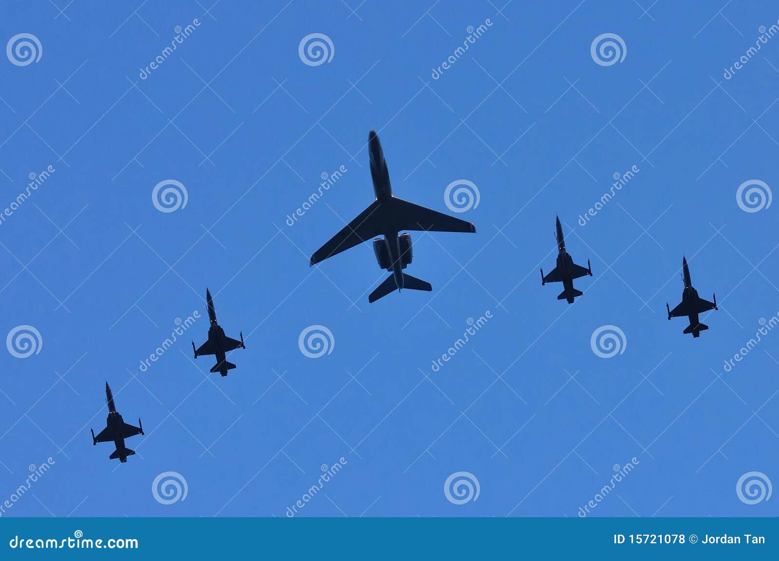 F5s Escorting Gulfstream AEW during NDP 2010 Editorial Stock Photo ...