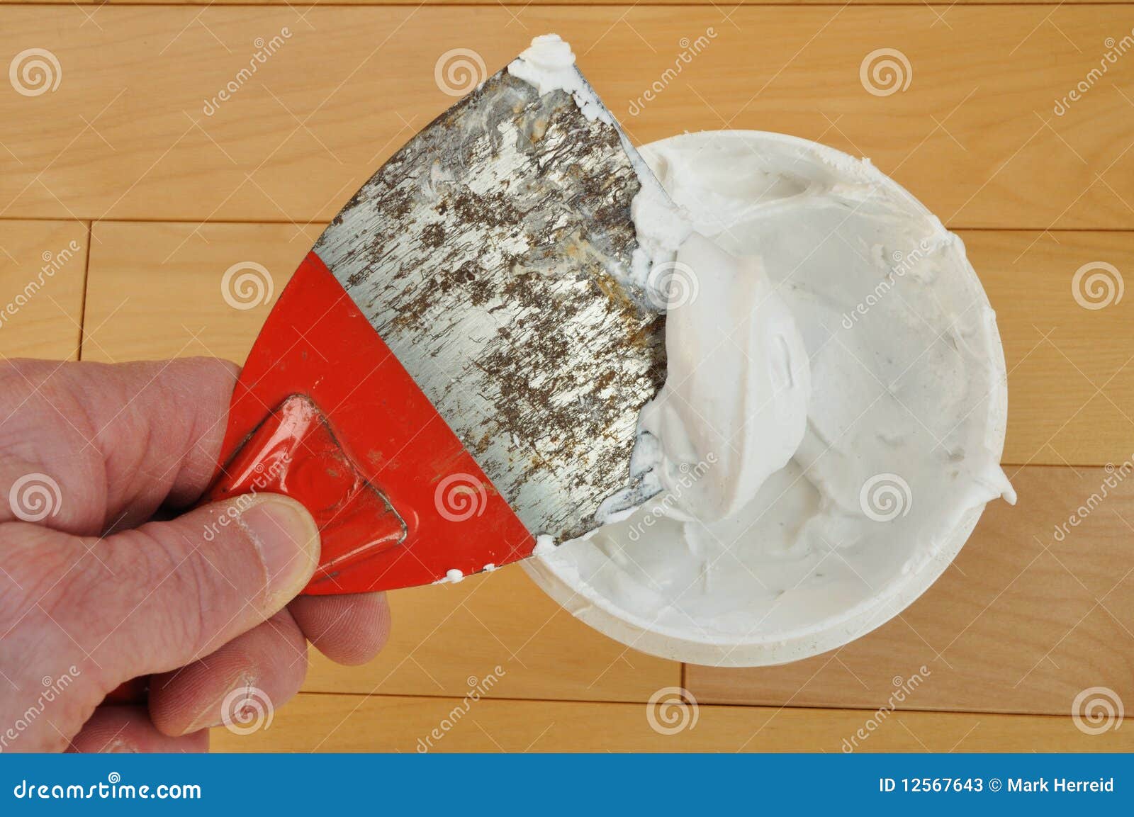 Faca De Putty Com Pasta De Spackling Imagem de Stock - Imagem de bege ...