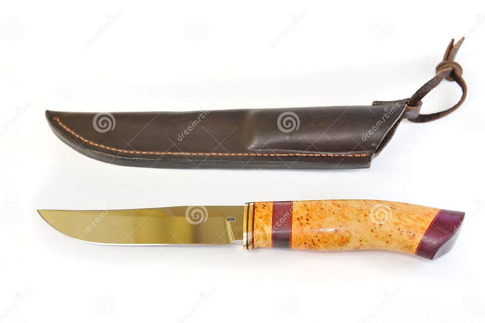 A Faca E a Bainha No Branco. Foto de Stock - Imagem de punho, isolado ...