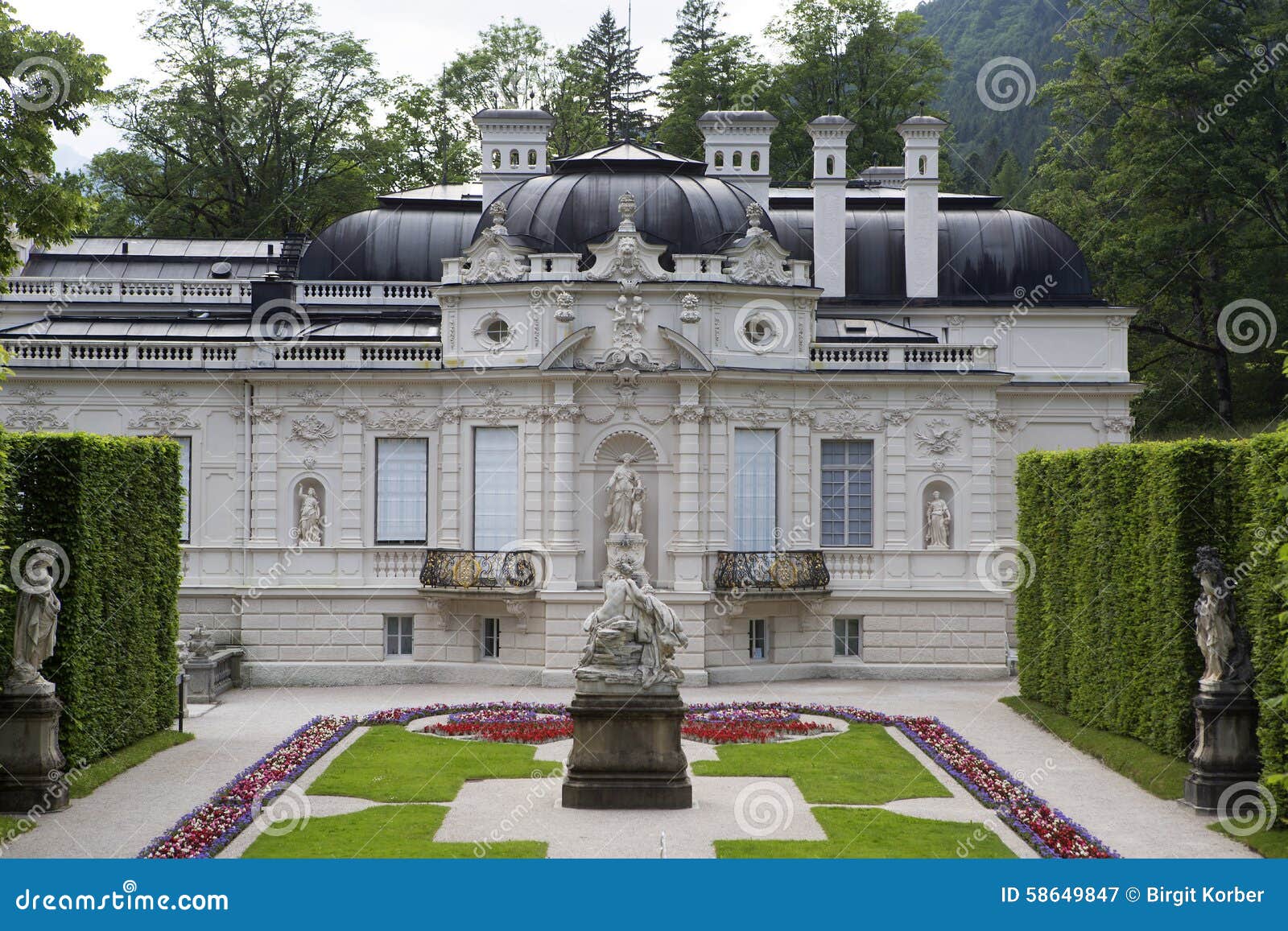 Facade of Castle Linderhof, Bavaria Stock Image - Image of monument ...