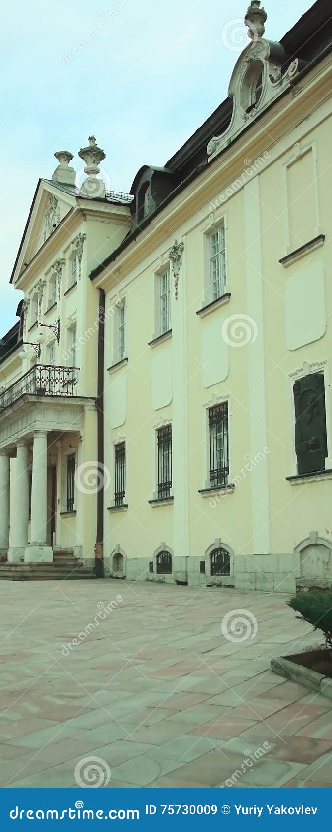 Facade and Main Entrance with Columns Stock Image - Image of ...
