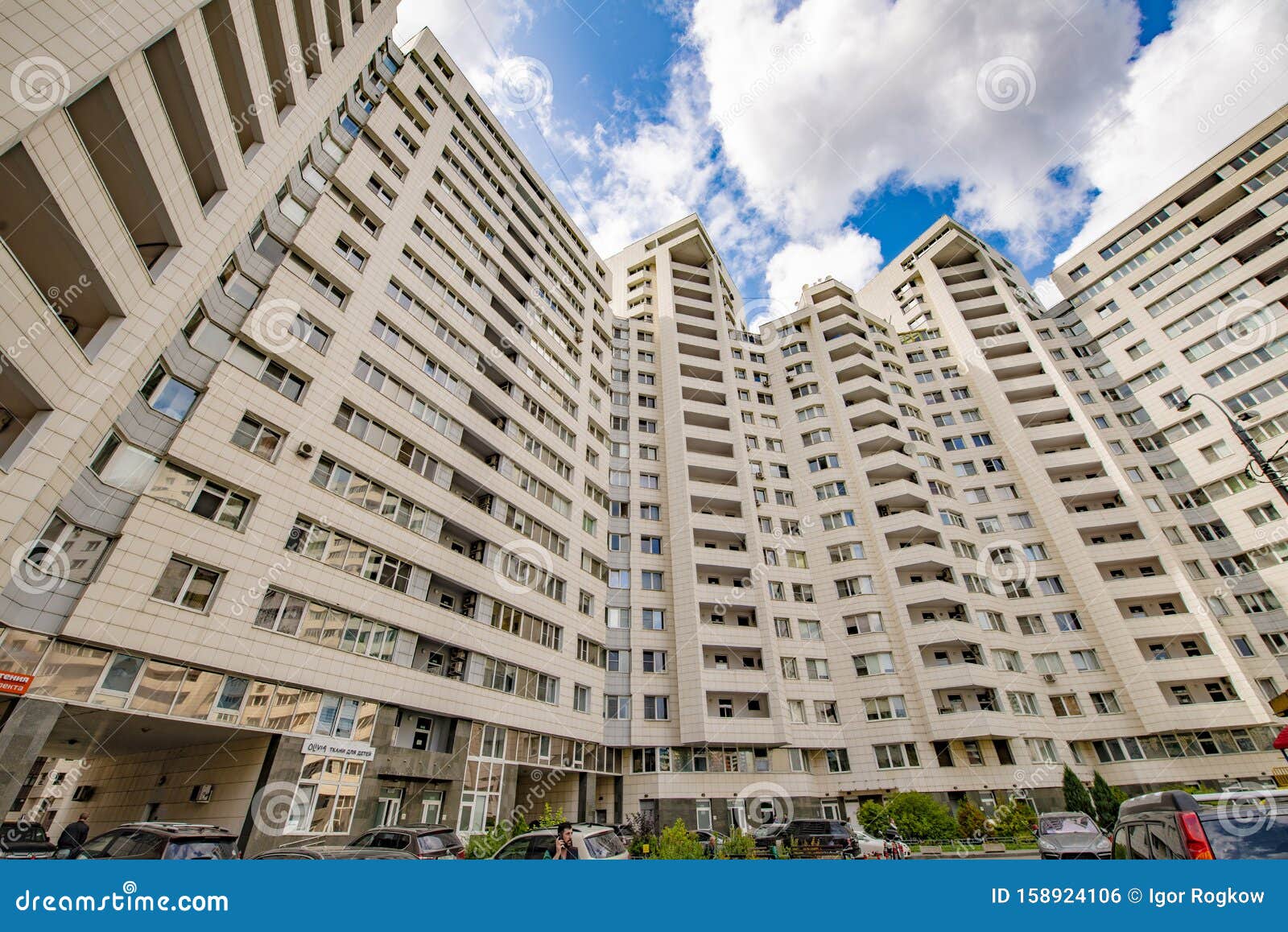 30-storey High Gaysorn Tower In Thai Capital Editorial Image ...