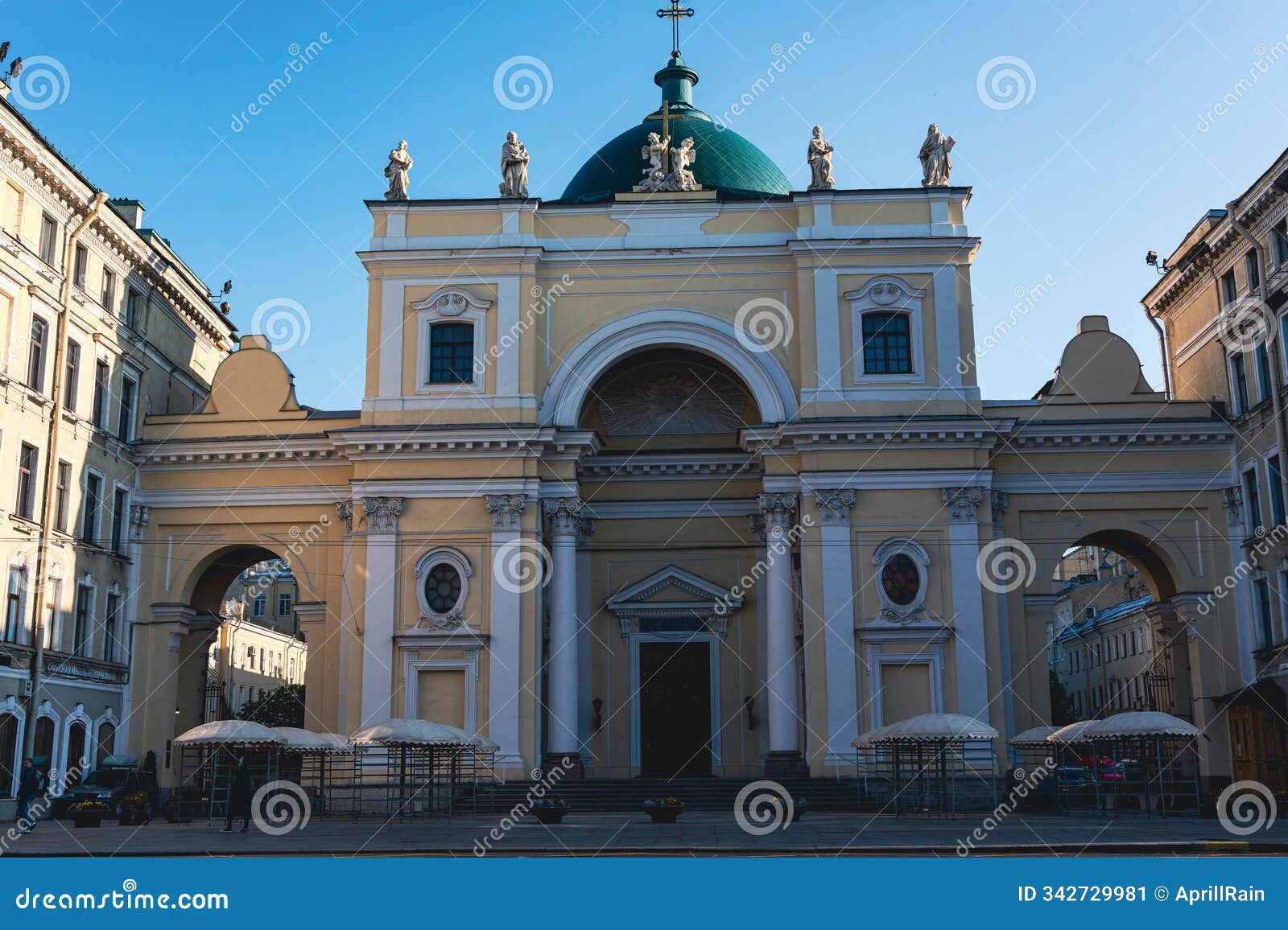 Facade of a Neoclassical Cathedral with Dome and Arches Stock Image ...