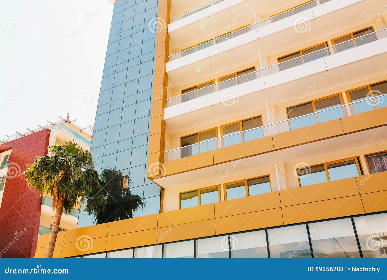 The Facade of the Office Building. Mirror Windows in the Buildin Stock ...