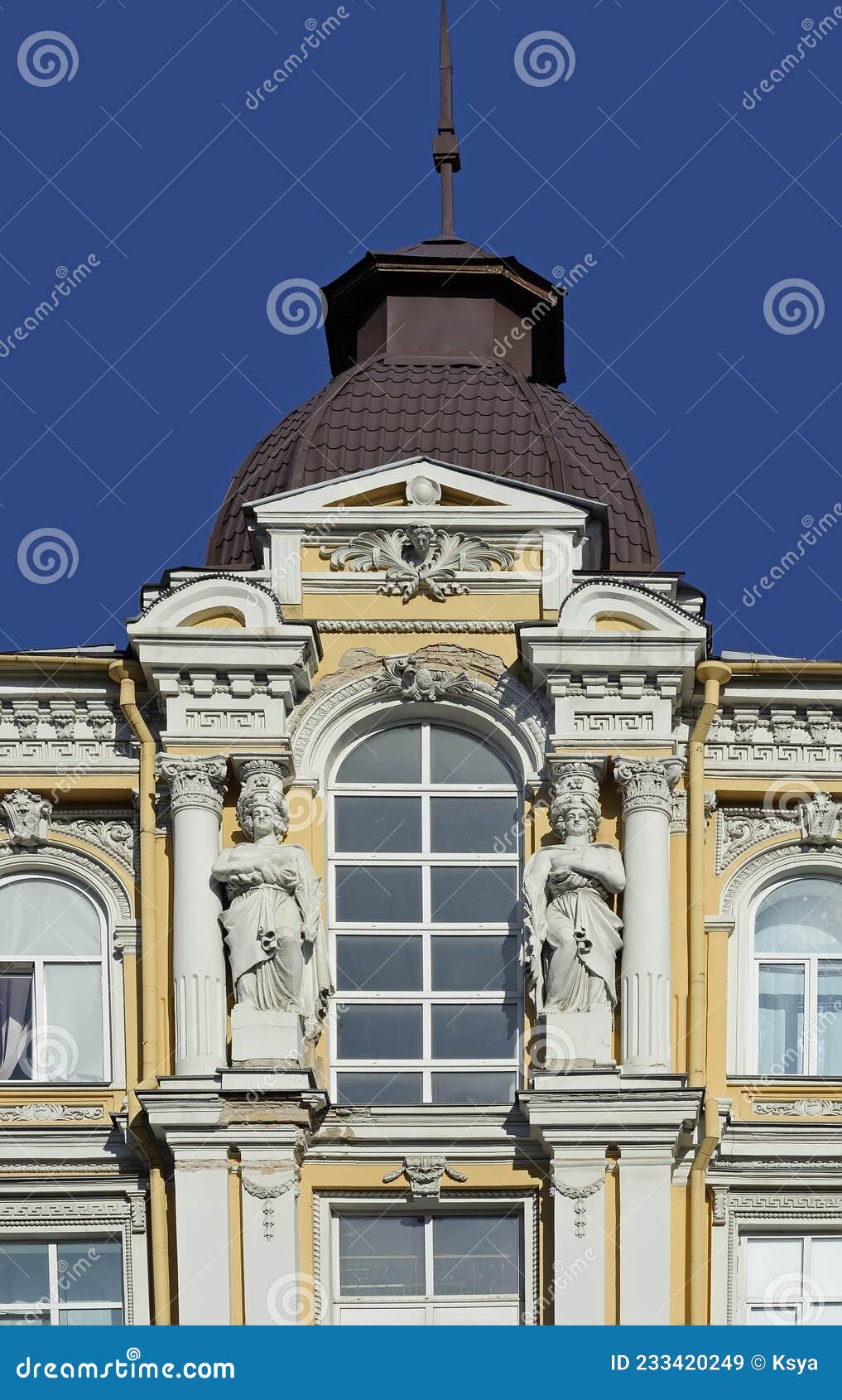 Facade of Old Building in Kyiv, Ukraine Stock Image - Image of moulding ...