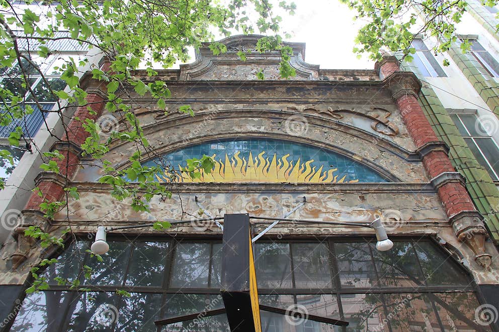 Facade of an Old Building in Melbourne - Australia Editorial Image ...