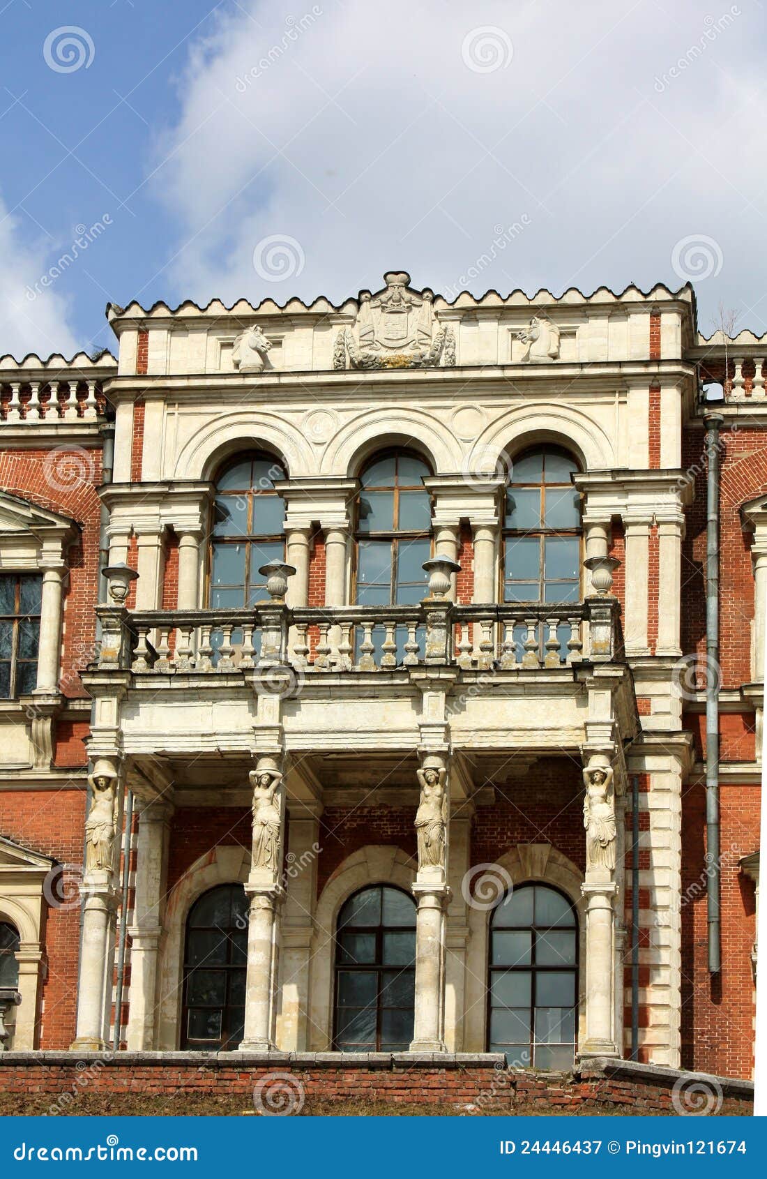 Facade of the old estate stock image. Image of inside - 24446437