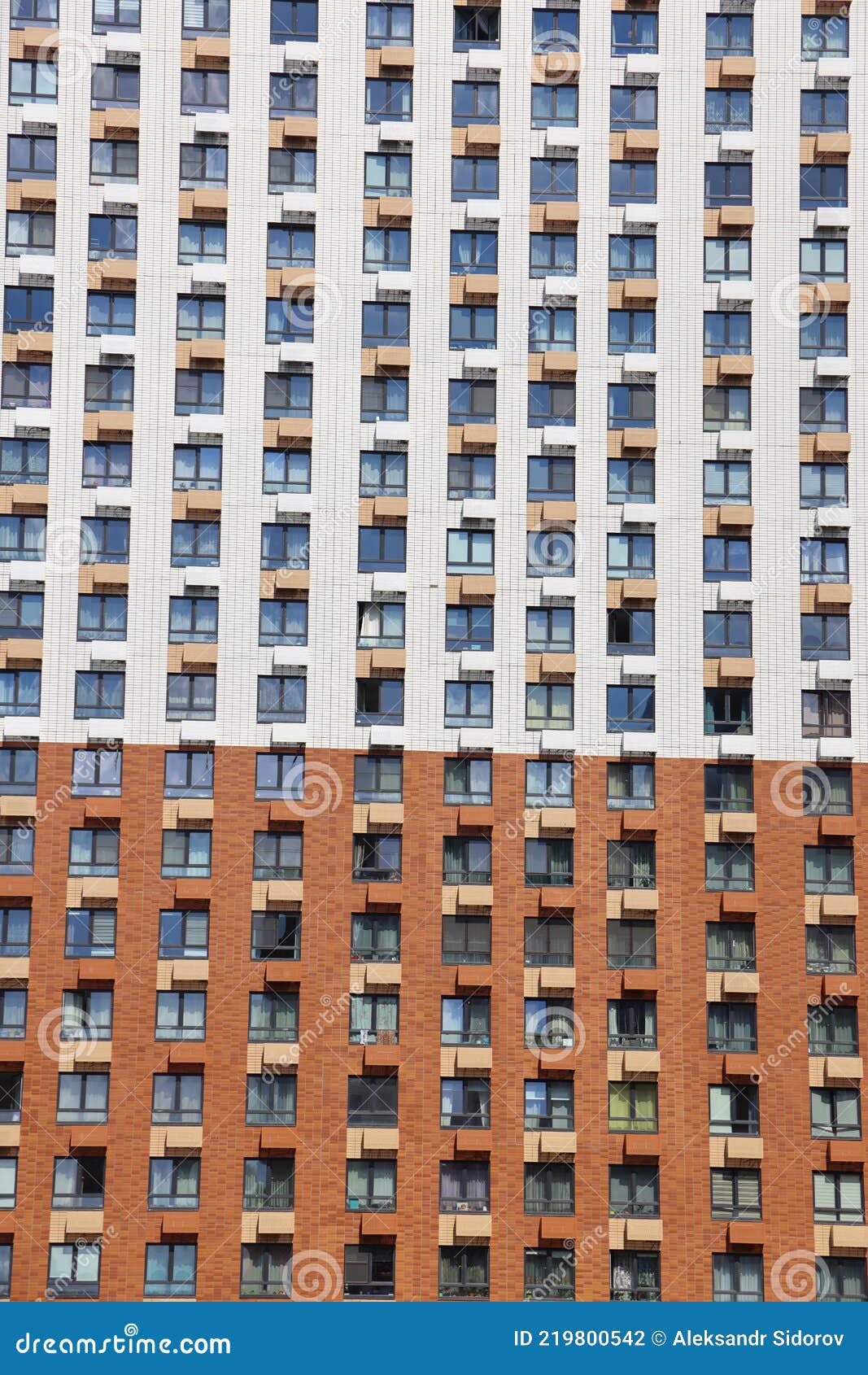 Facade of a Tall Modern House, Urban Background, Texture, Urbanism ...
