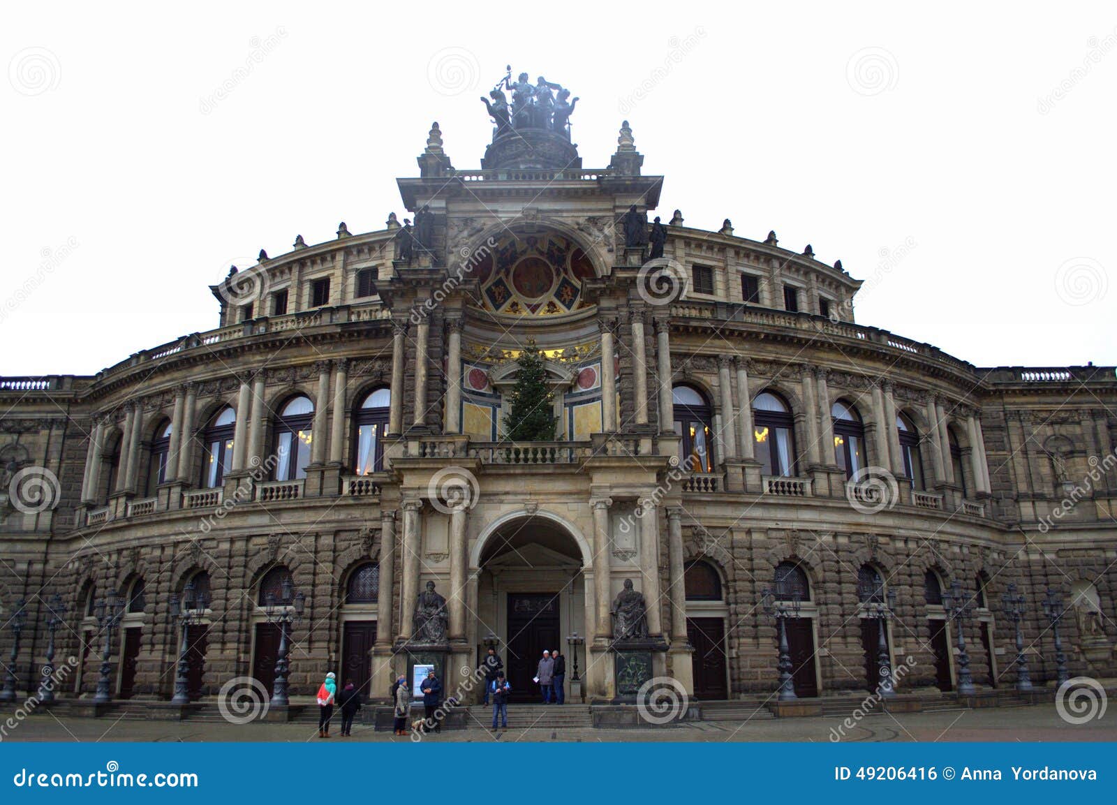 Facciata Dresda Del Teatro Dell'opera Fotografia Editoriale - Immagine ...