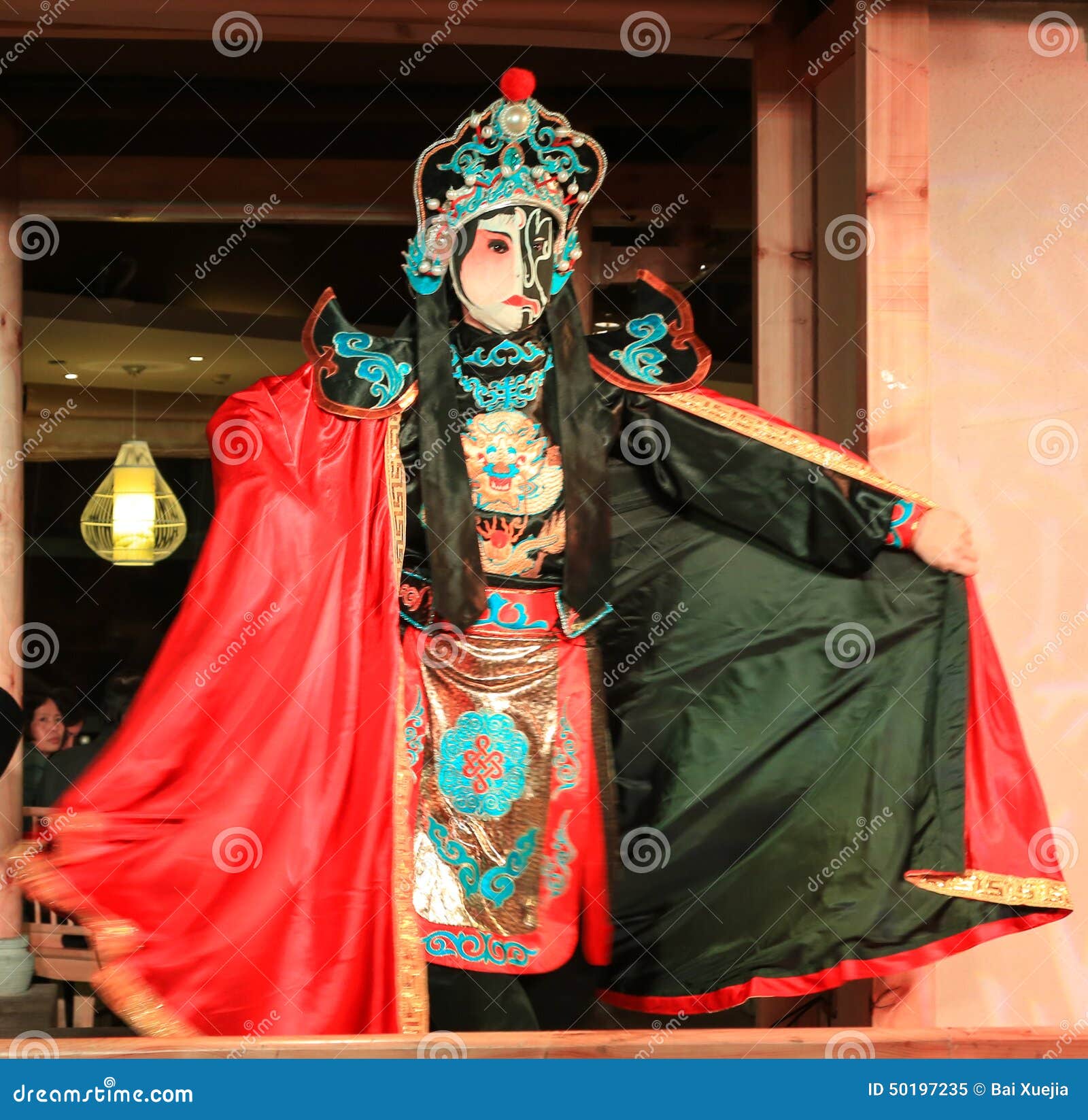 Face Changing Performance in Chengdu, China Editorial Image - Image of ...