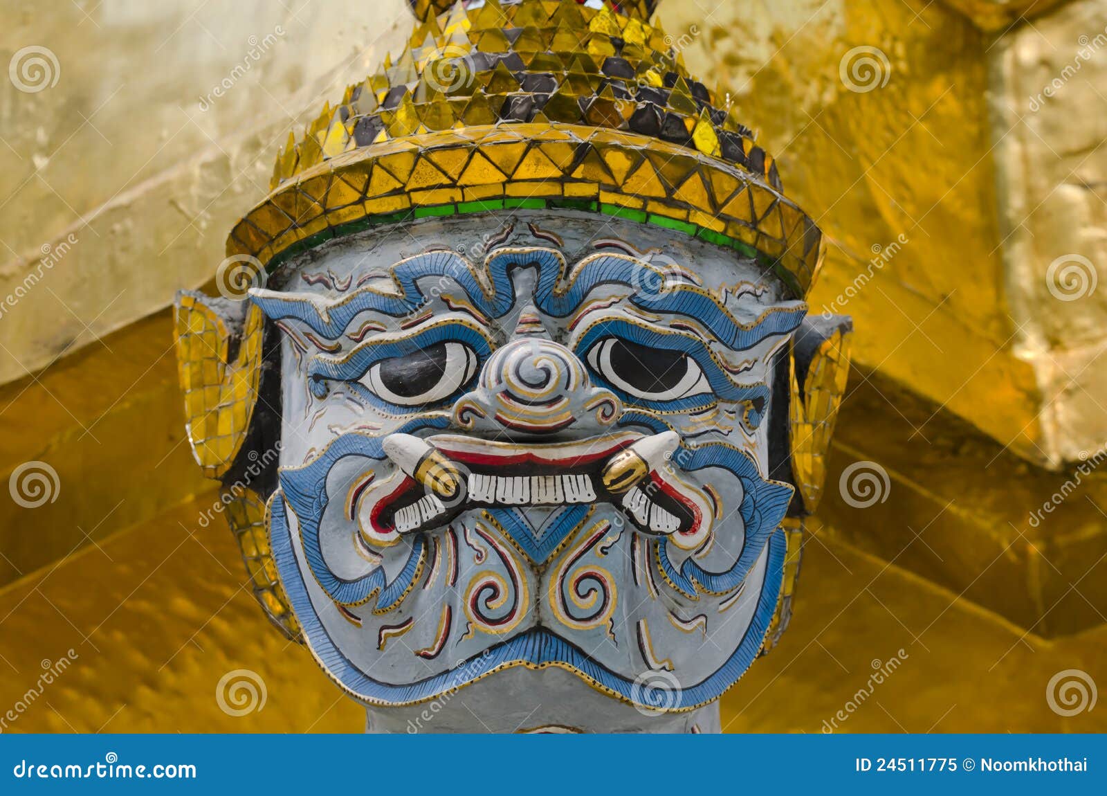 Face do gigante. imagem de stock. Imagem de tailandês - 24511775