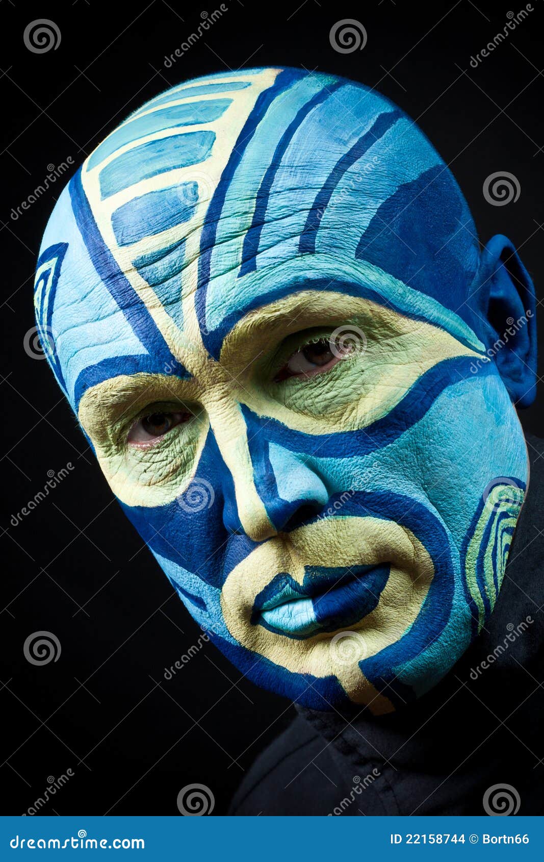 A face do homem pintado foto de stock. Imagem de pintado - 22158744