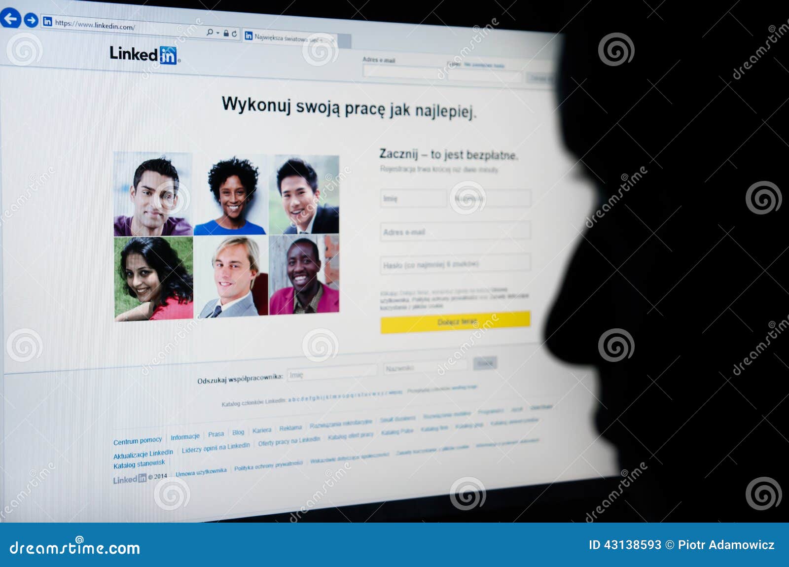 Face Looking at Linkedin.com Homepage Editorial Stock Photo - Image of ...