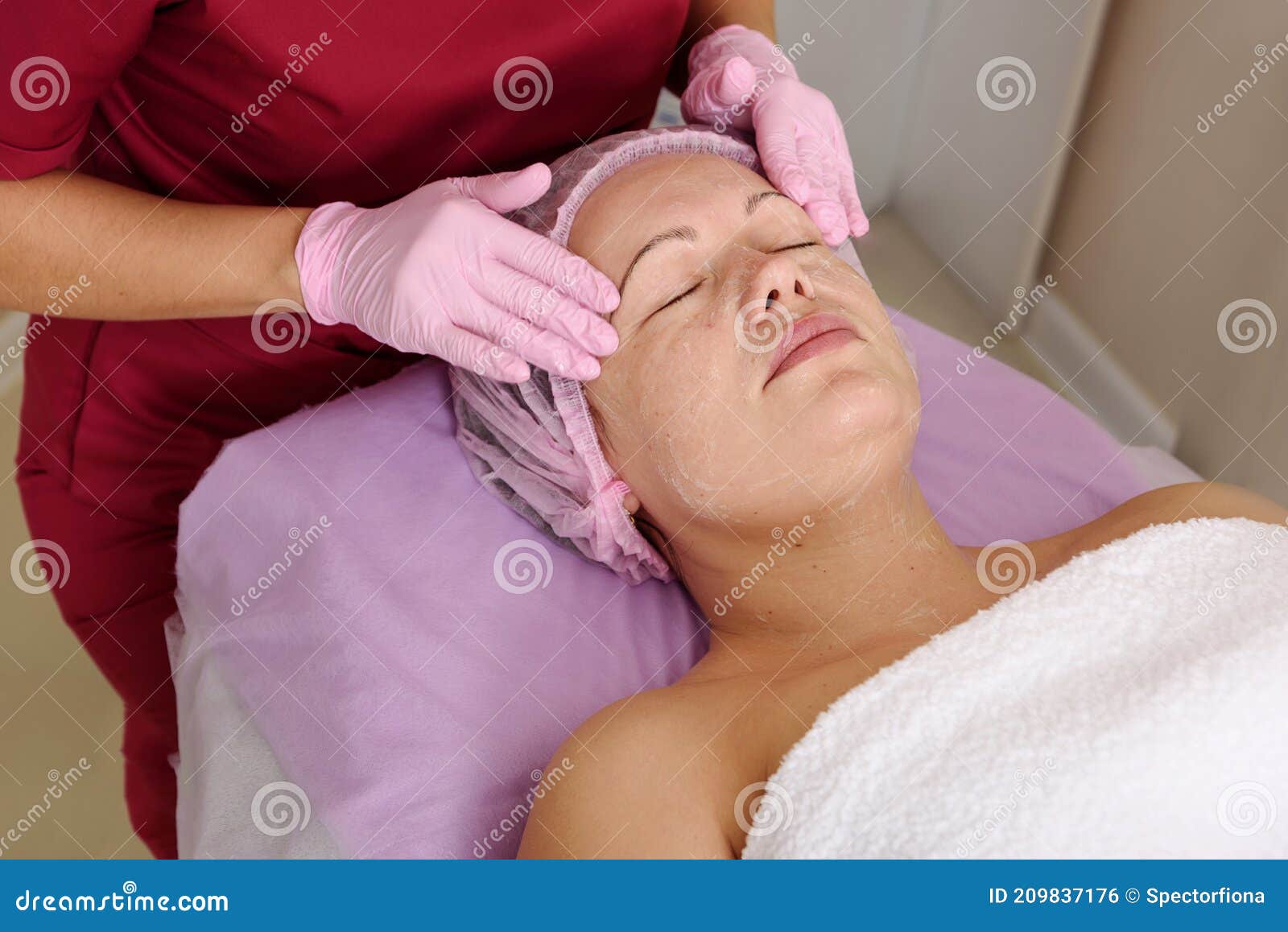 Face Peeling Mask Spa Beauty Treatment Skincare Woman Getting Facial