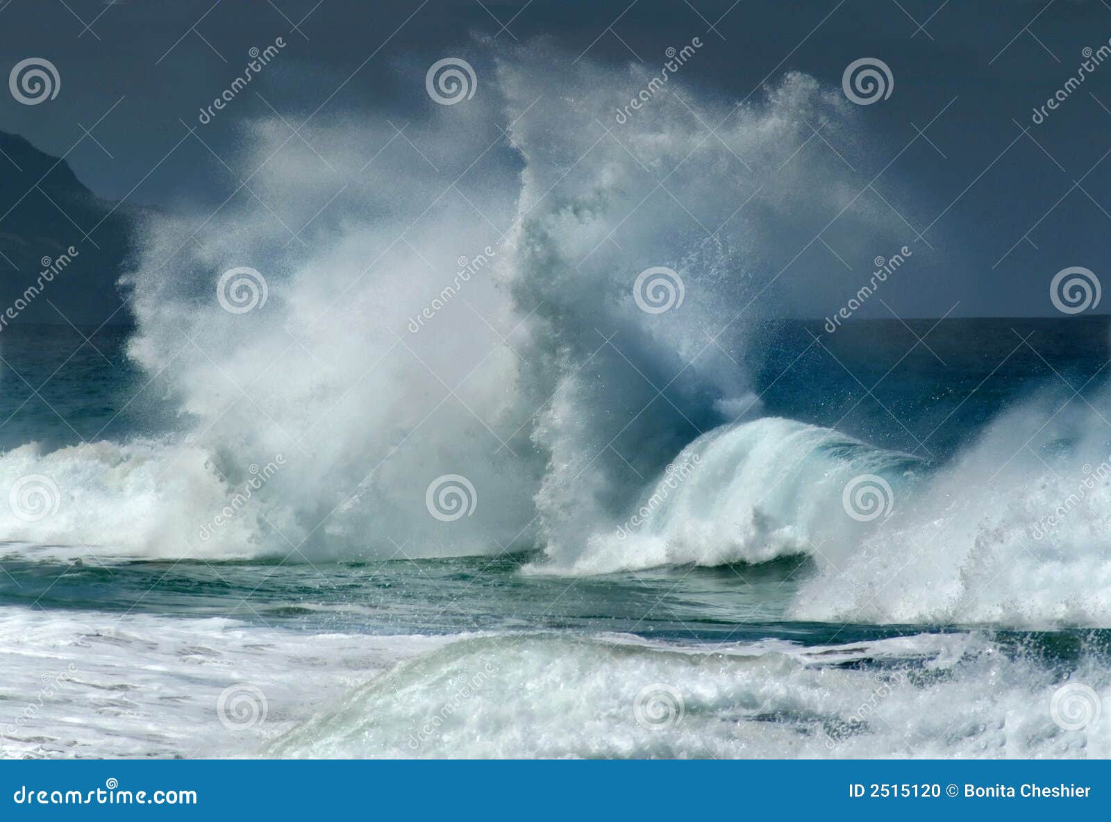 Face in the Waves stock photo. Image of hawaii, splashing - 2515120