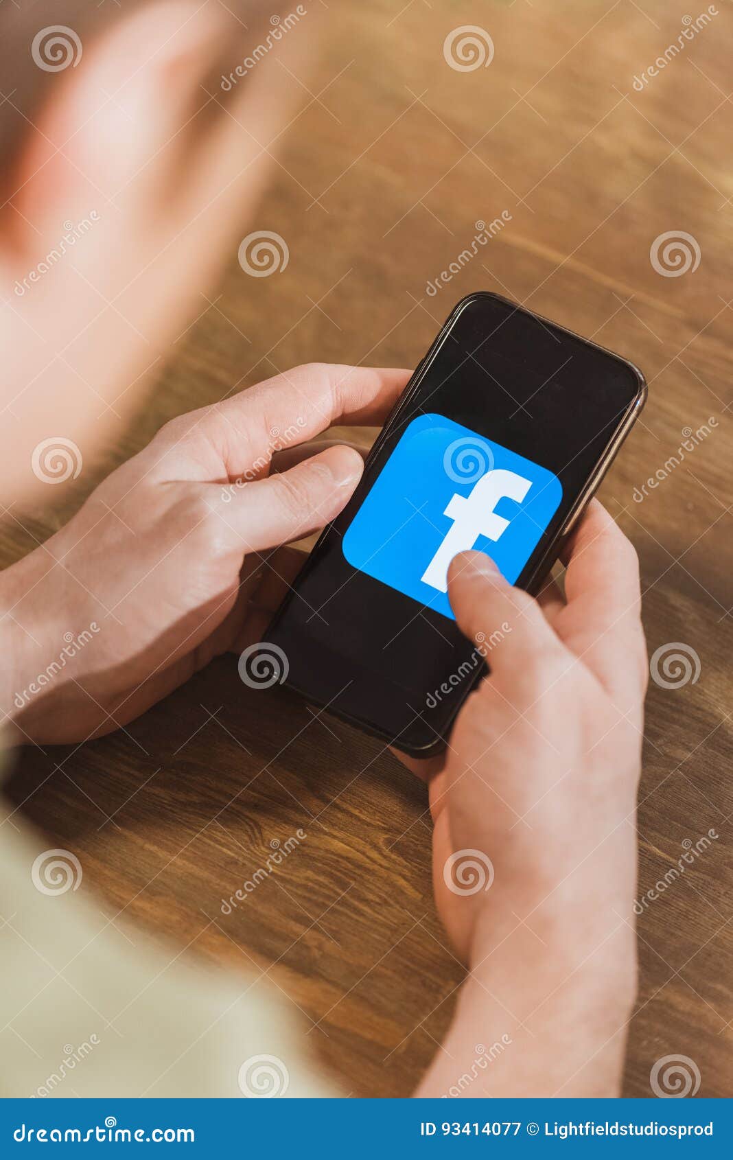 Facebook Logo Icon on Screen Editorial Photography - Image of messaging ...