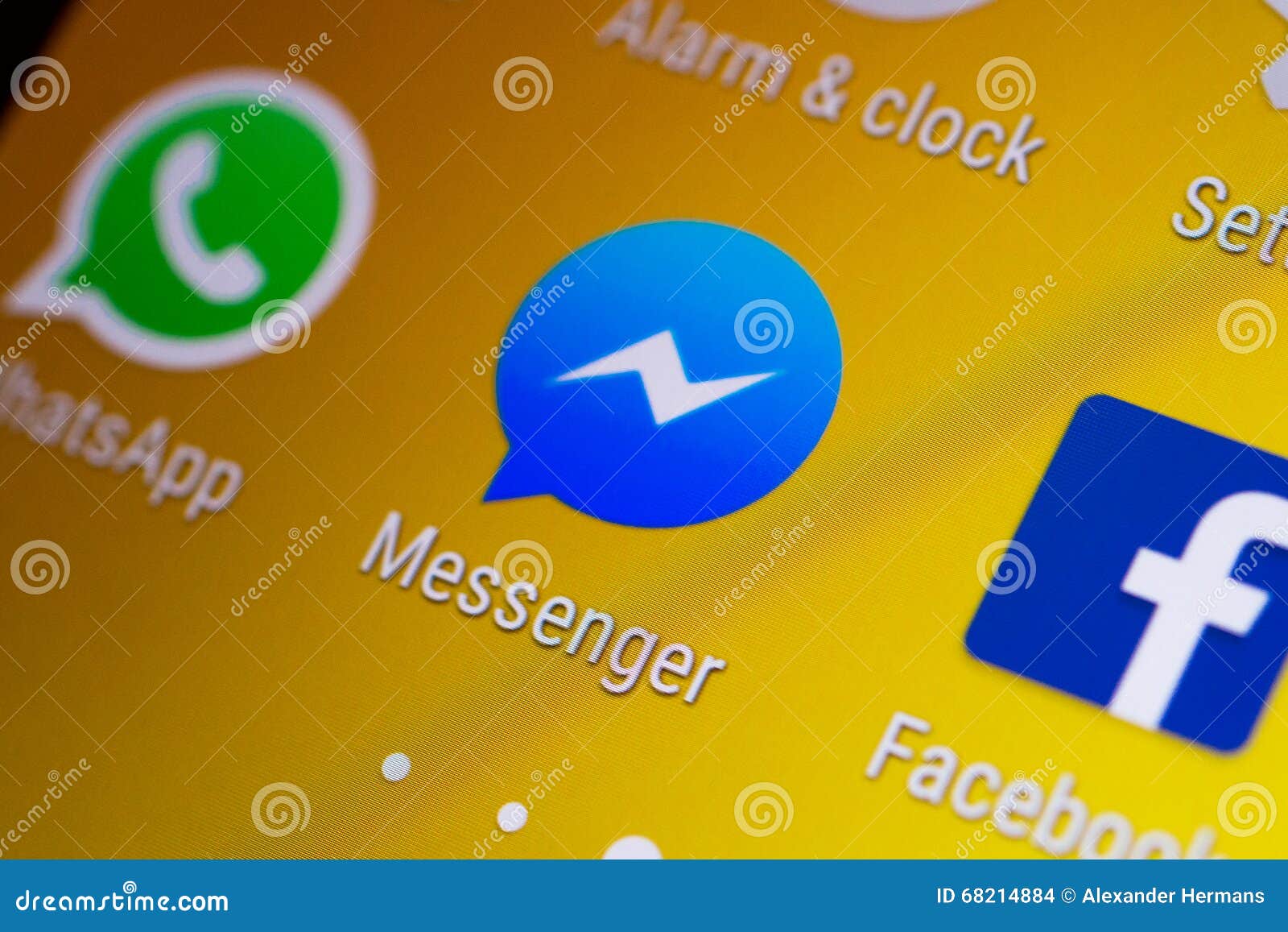 Facebook Messenger Application Thumbnail / Logo on an Android ...